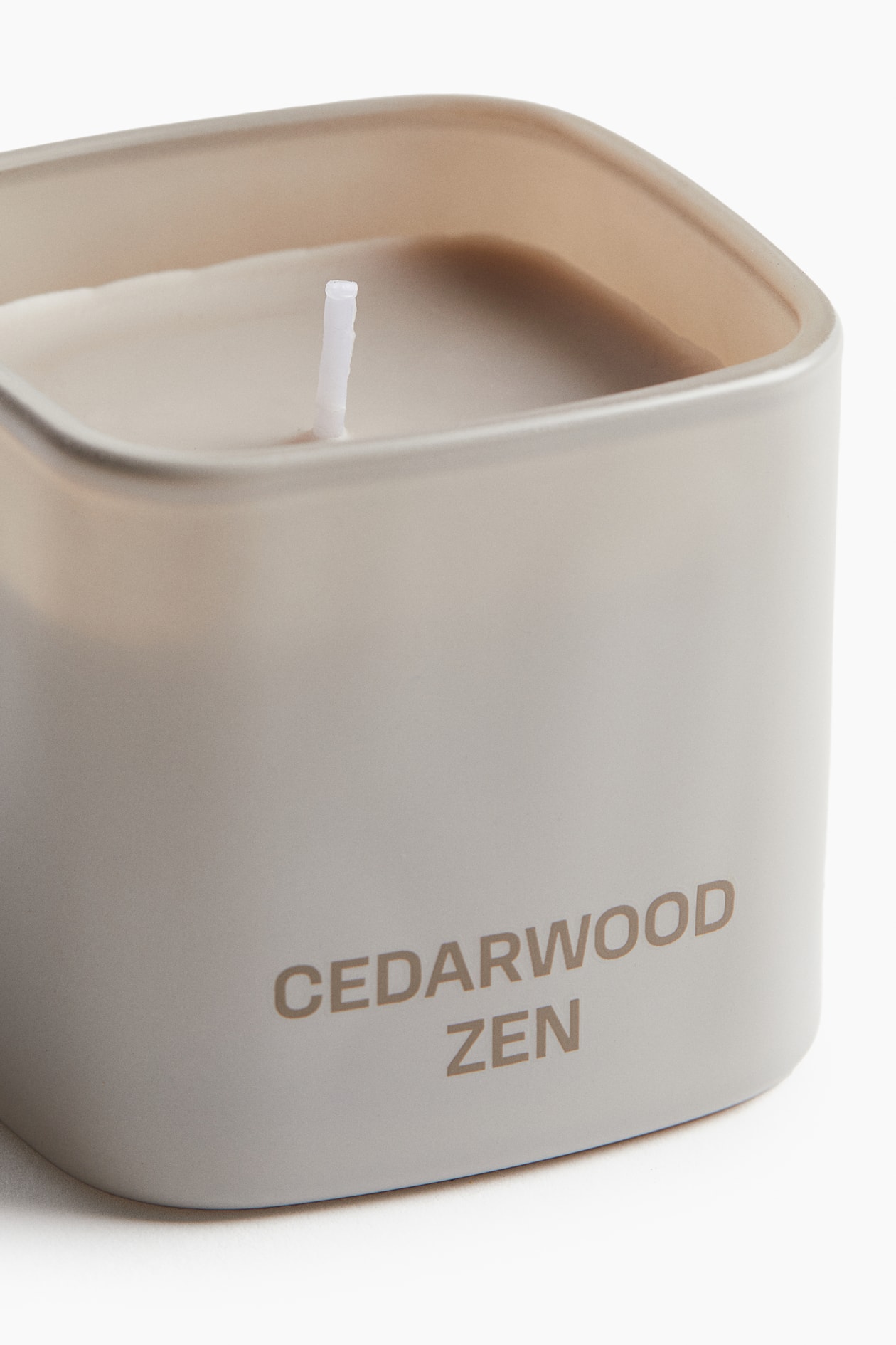 Bougie parfumée dans un pot en verre - Cedarwood Zen - Home All | H&M CA
