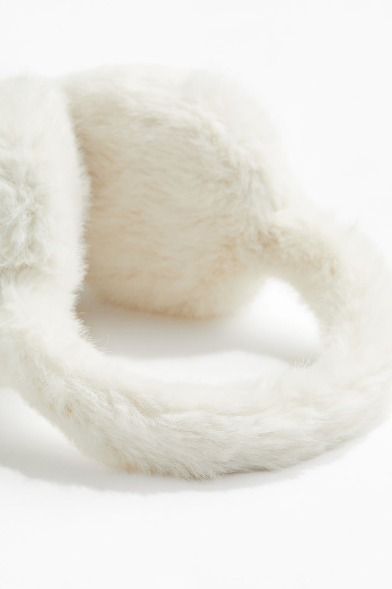 Women's Cream Fluffy Earmuffs | H&M US