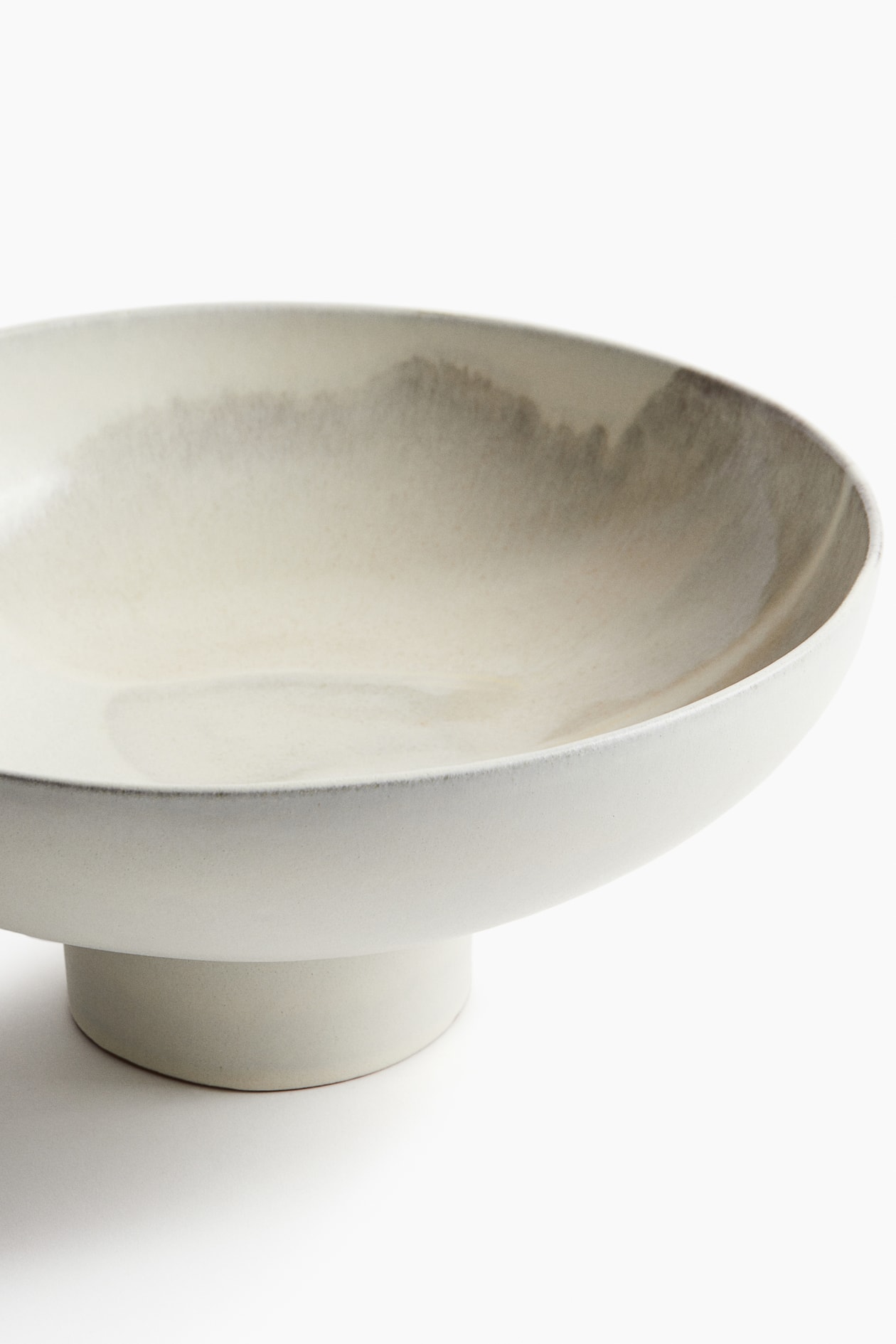 Light beige Large hand-glazed serving bowl at H&M Home | H&M IN
