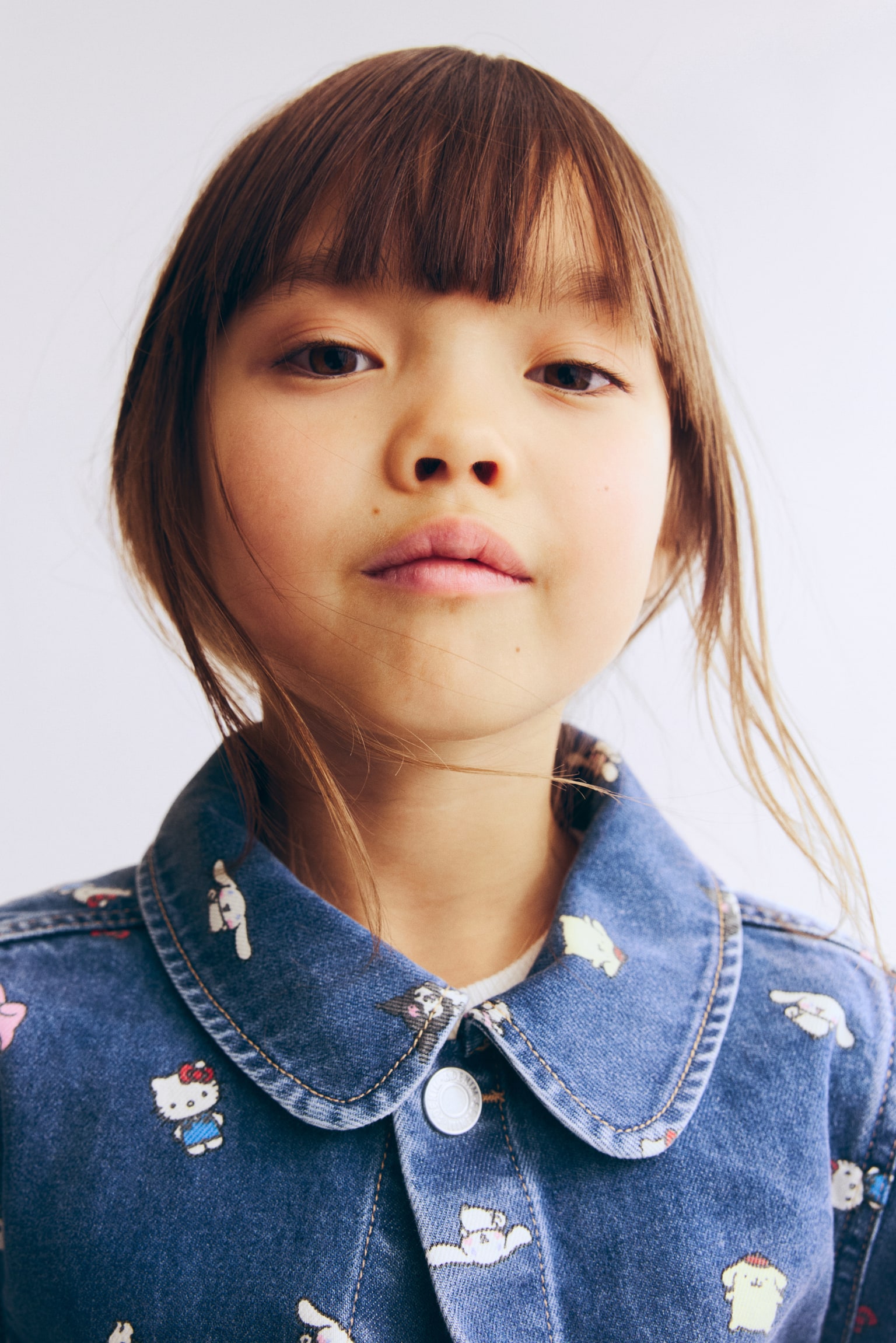 Printed cotton denim jacket - Denim blue/Hello Kitty - Kids | H&M IN