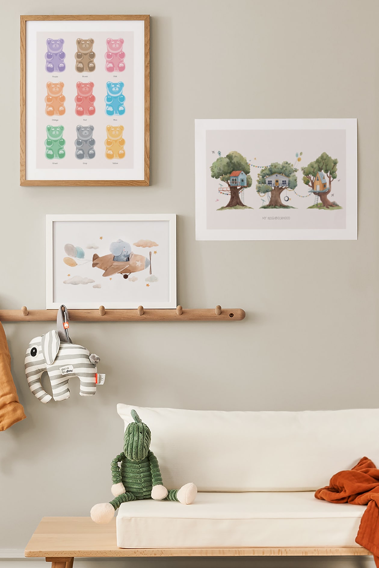 Gummy Bear Colours Poster - Blue/red/green - Postery - Home All | H&M GB