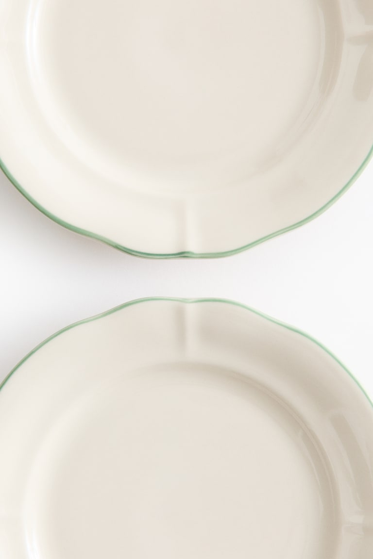 Green/Light beige 2-pack stoneware starter plates at H&M Home | H&M GB