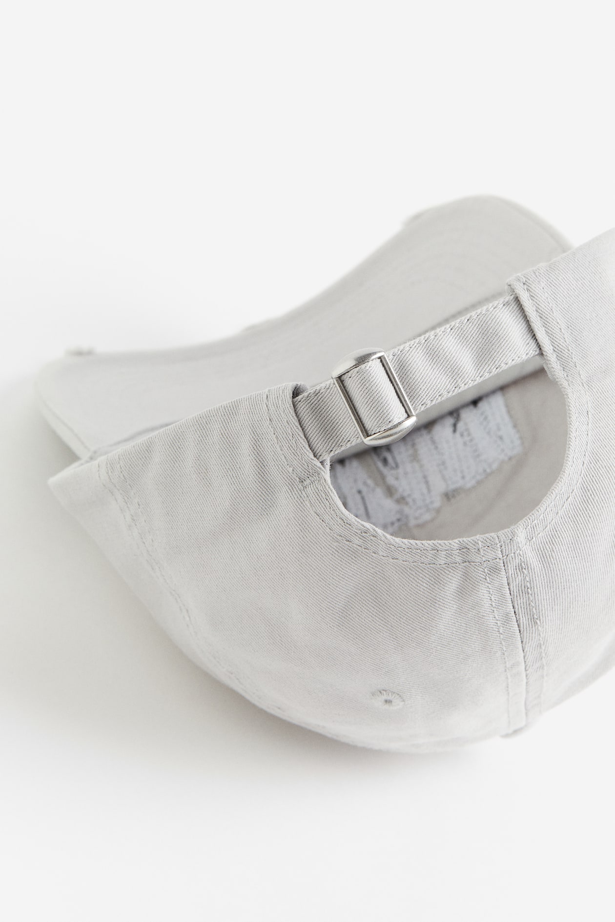 Appliquéd twill cap - Light gray/Nirvana - Ladies | H&M PH