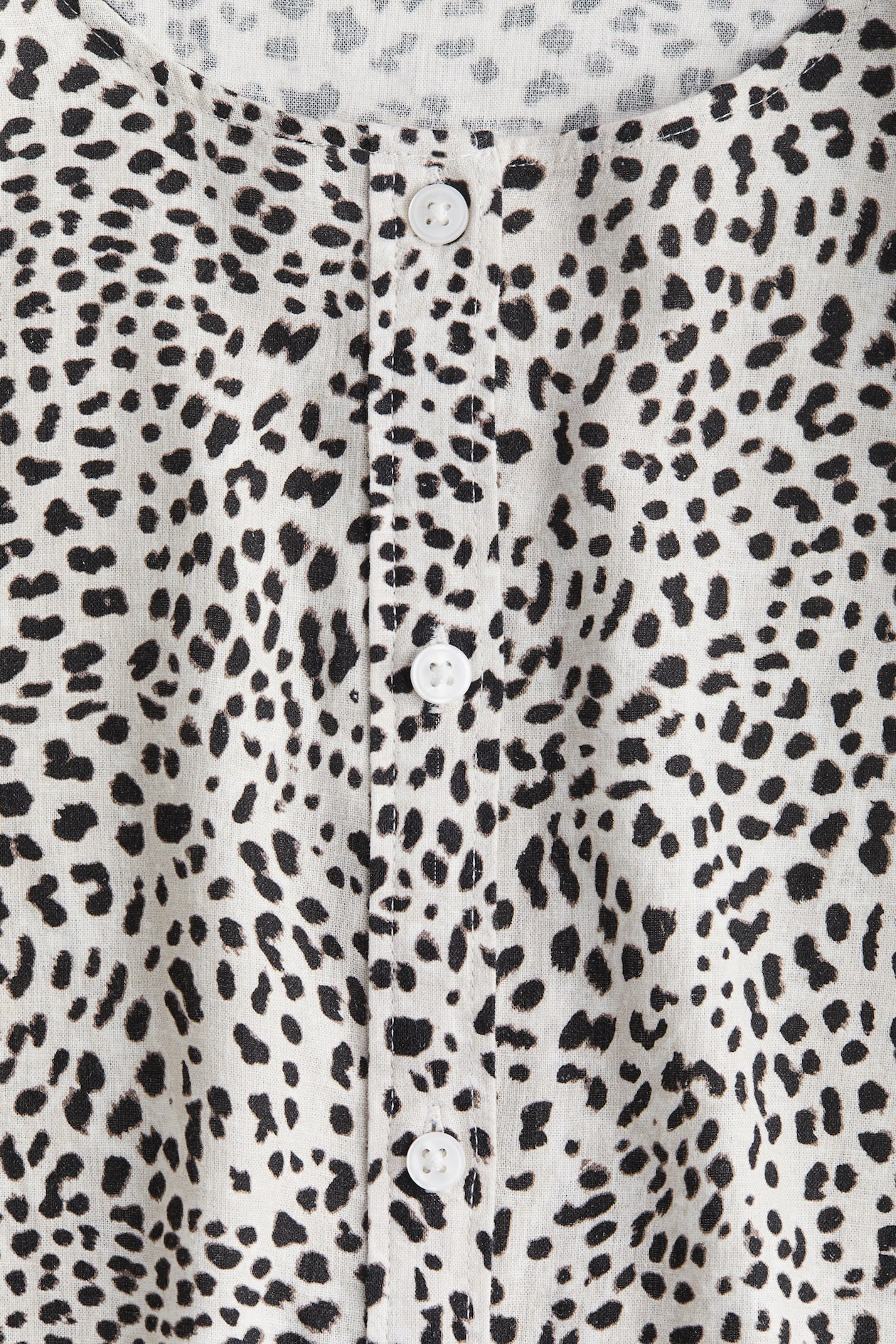 Women's White/leopard print Linen-Blend Blouse | H&M US