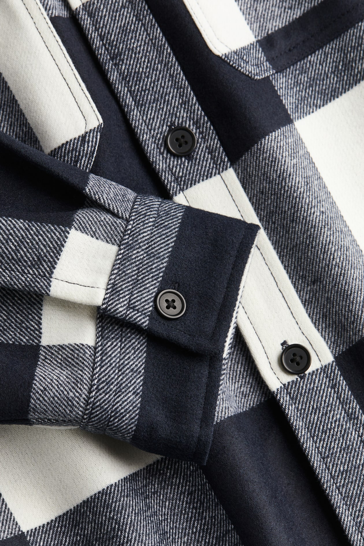 Twill overshirt - Black/White checked - Men | H&M GB