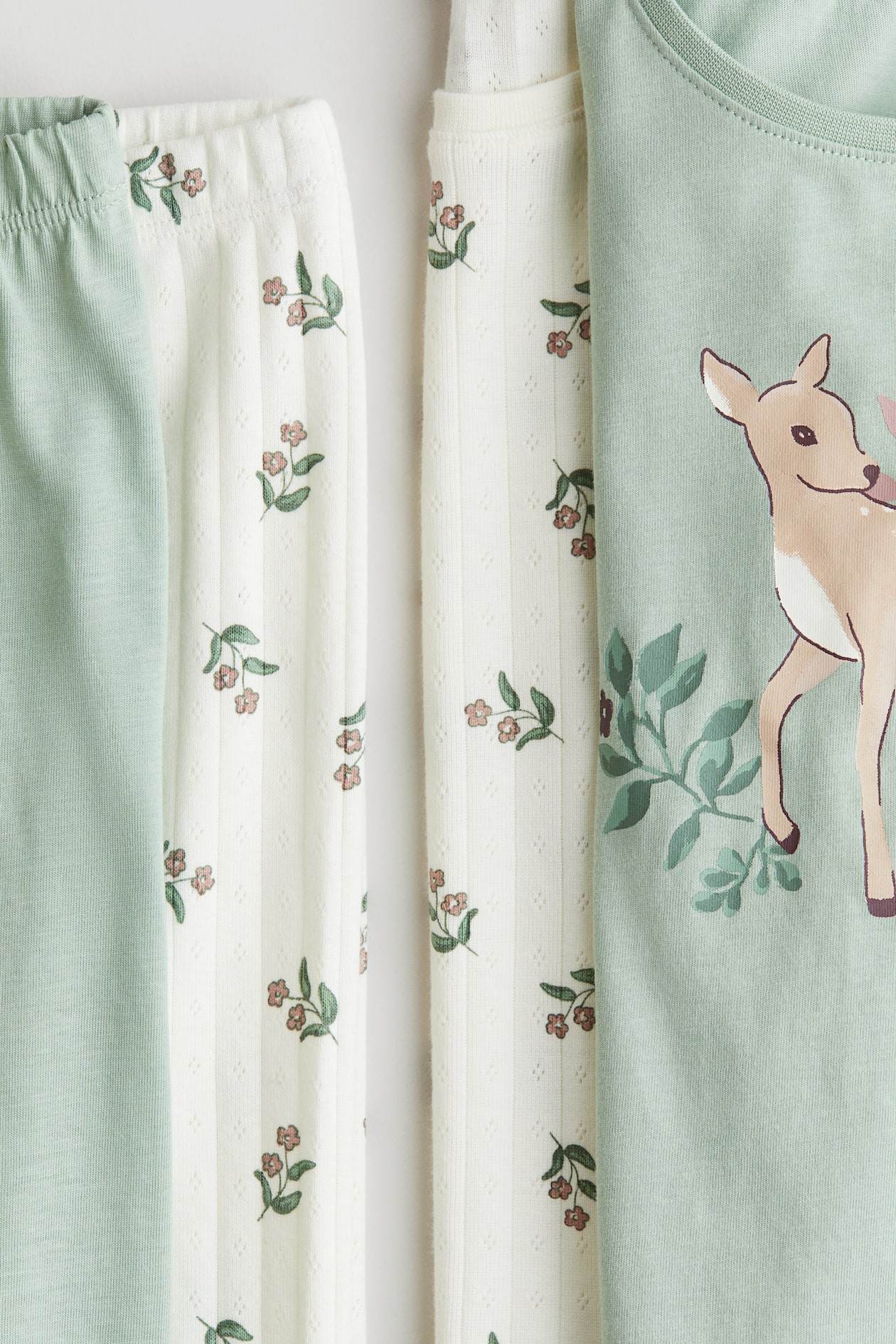 2-pack bomullspyjamas med tryck - Dimgrön/Crèmevit - BARN | H&M SE