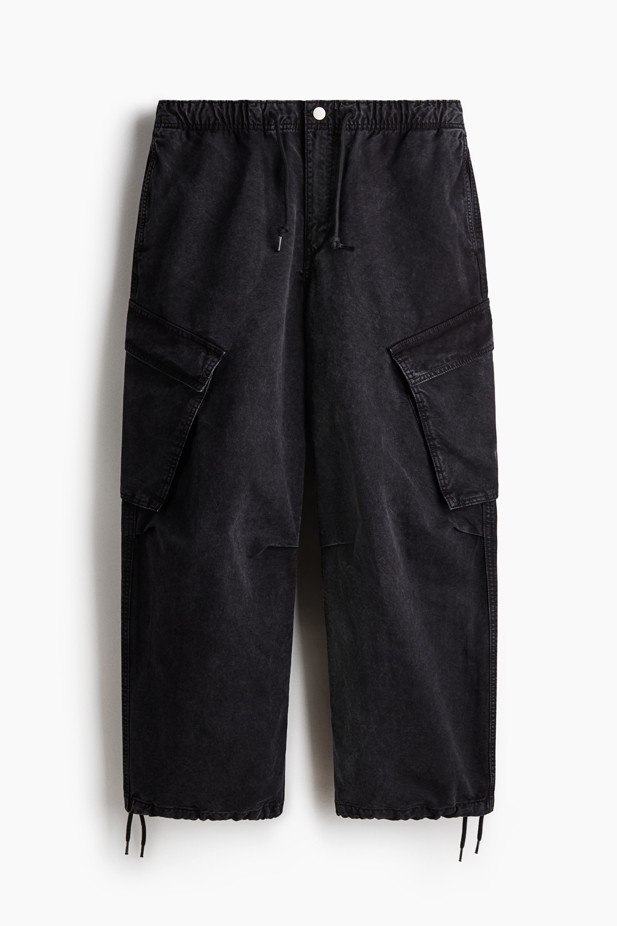 Men’s Black Loose-Fit Cargo Pants | H&M US