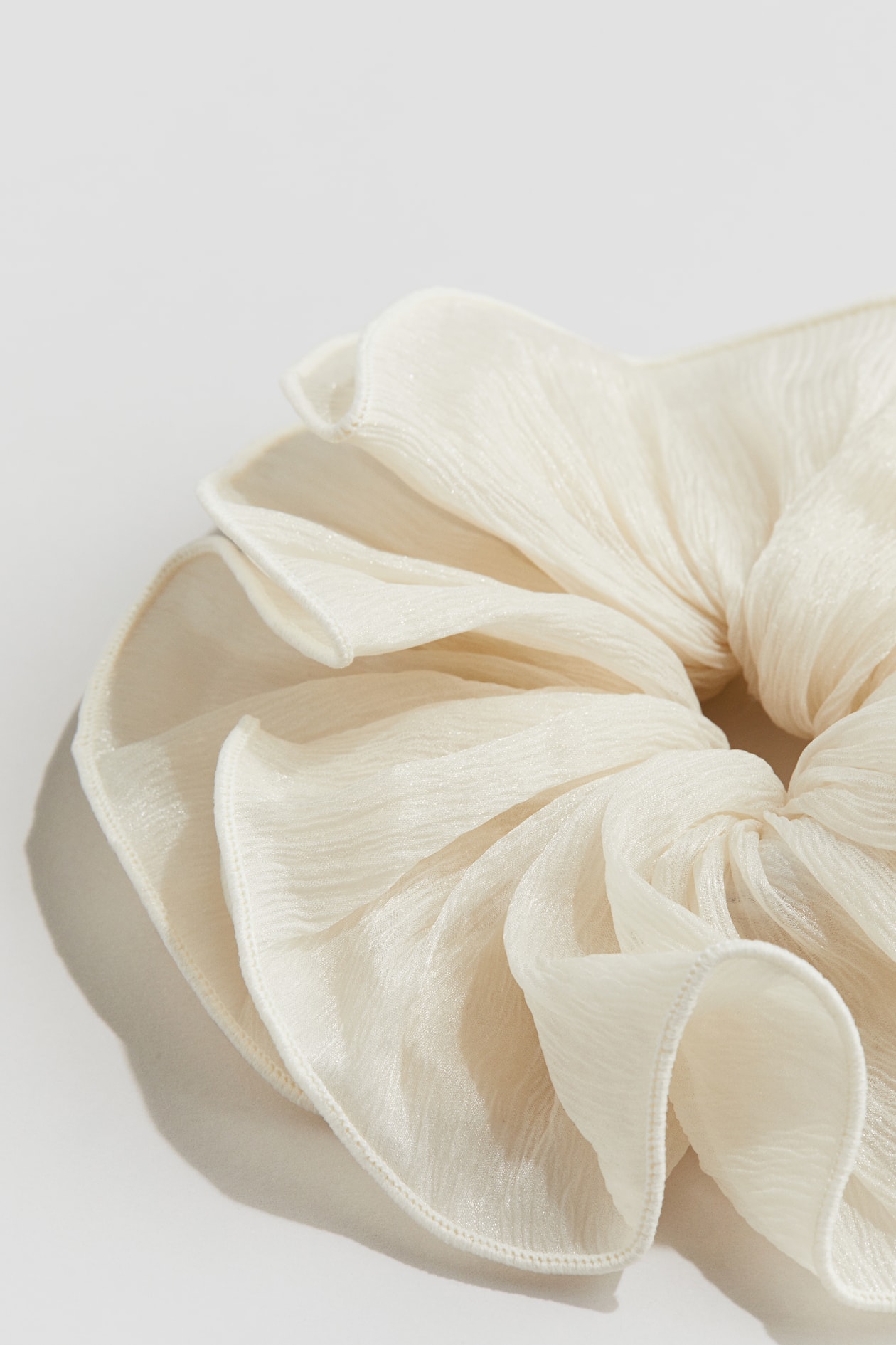 Light beige Chiffon Scrunchie for kids | H&M CA
