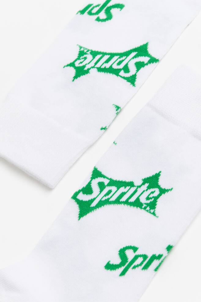 Motif-detail Socks - White/Sprite - Men | H&M US