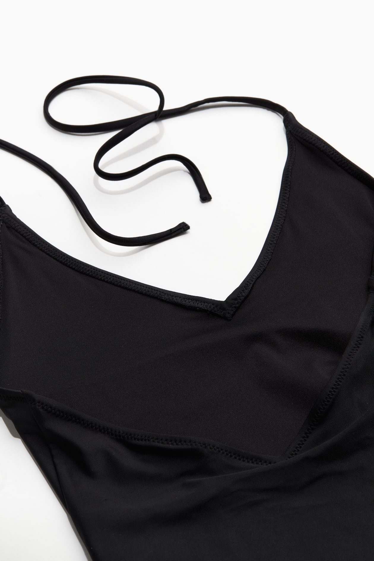 Bademode für Damen | Bikinis, Badeanzüge & mehr | H&M DE