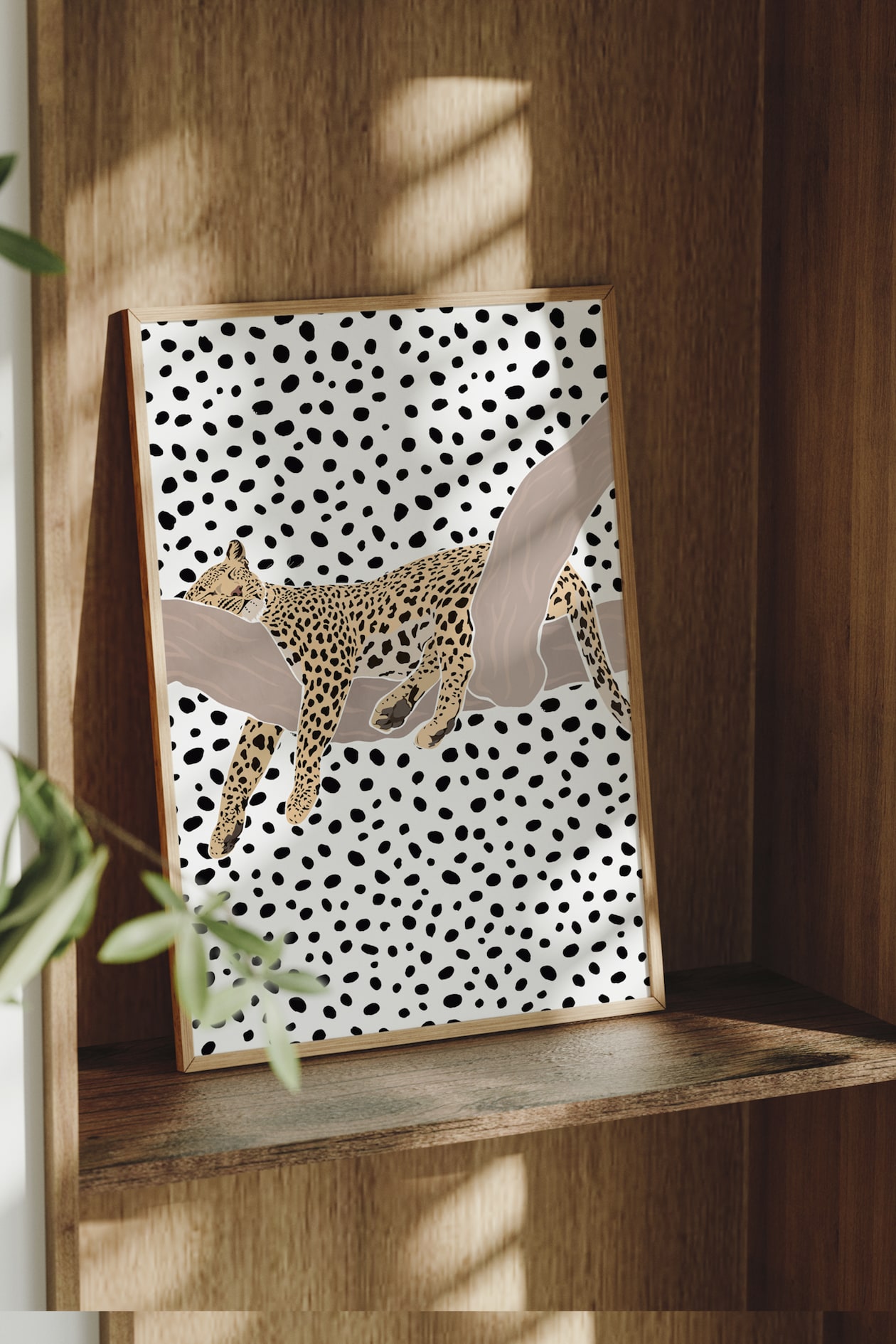Sarah Manovski - Leopard Sleeping Polkadots - Flerfärgad - Poster ...