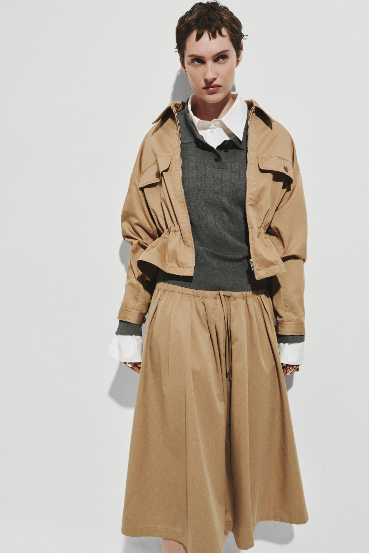 Pleated twill skirt - Beige - Ladies | H&M IN