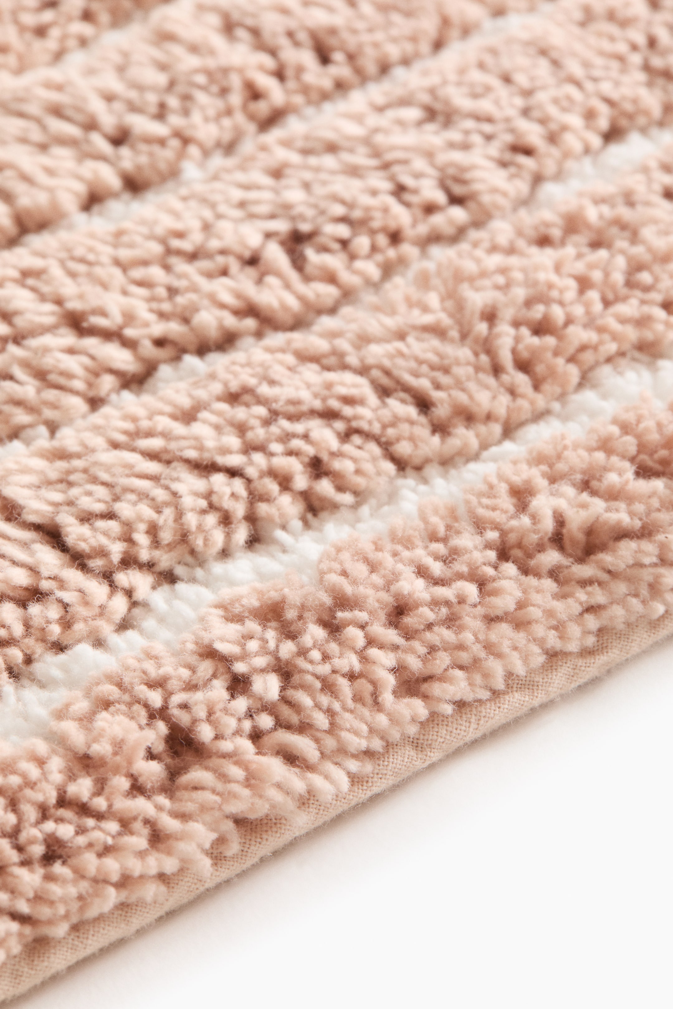Tapis de bain en coton touffeté - Rose poudre/rayé - Home All | H&M CA