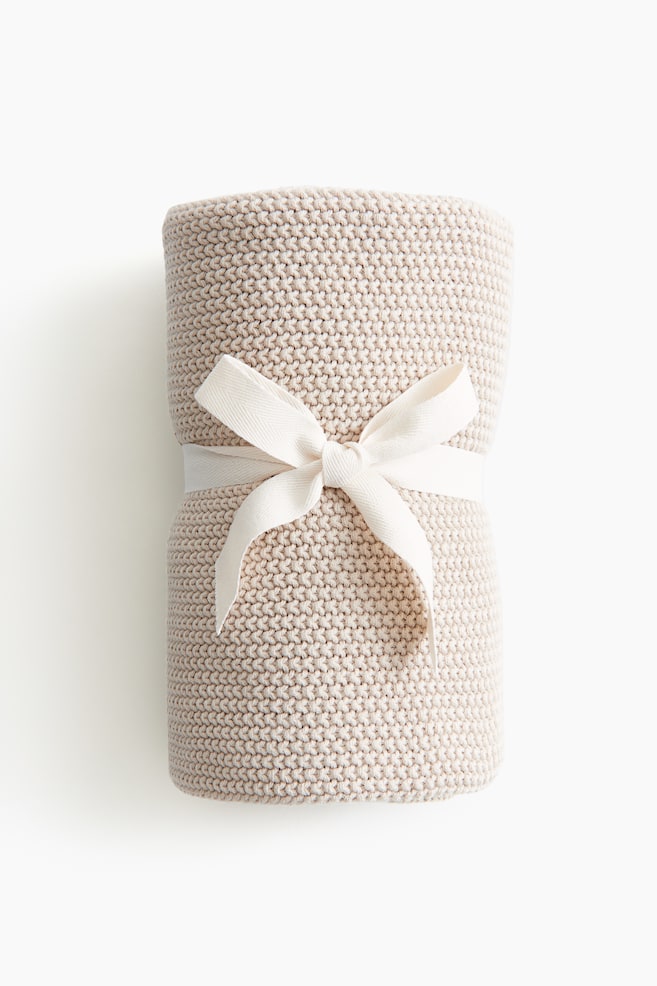Light beige Moss-Stitched Cotton Baby Blanket at H&M Home | H&M US