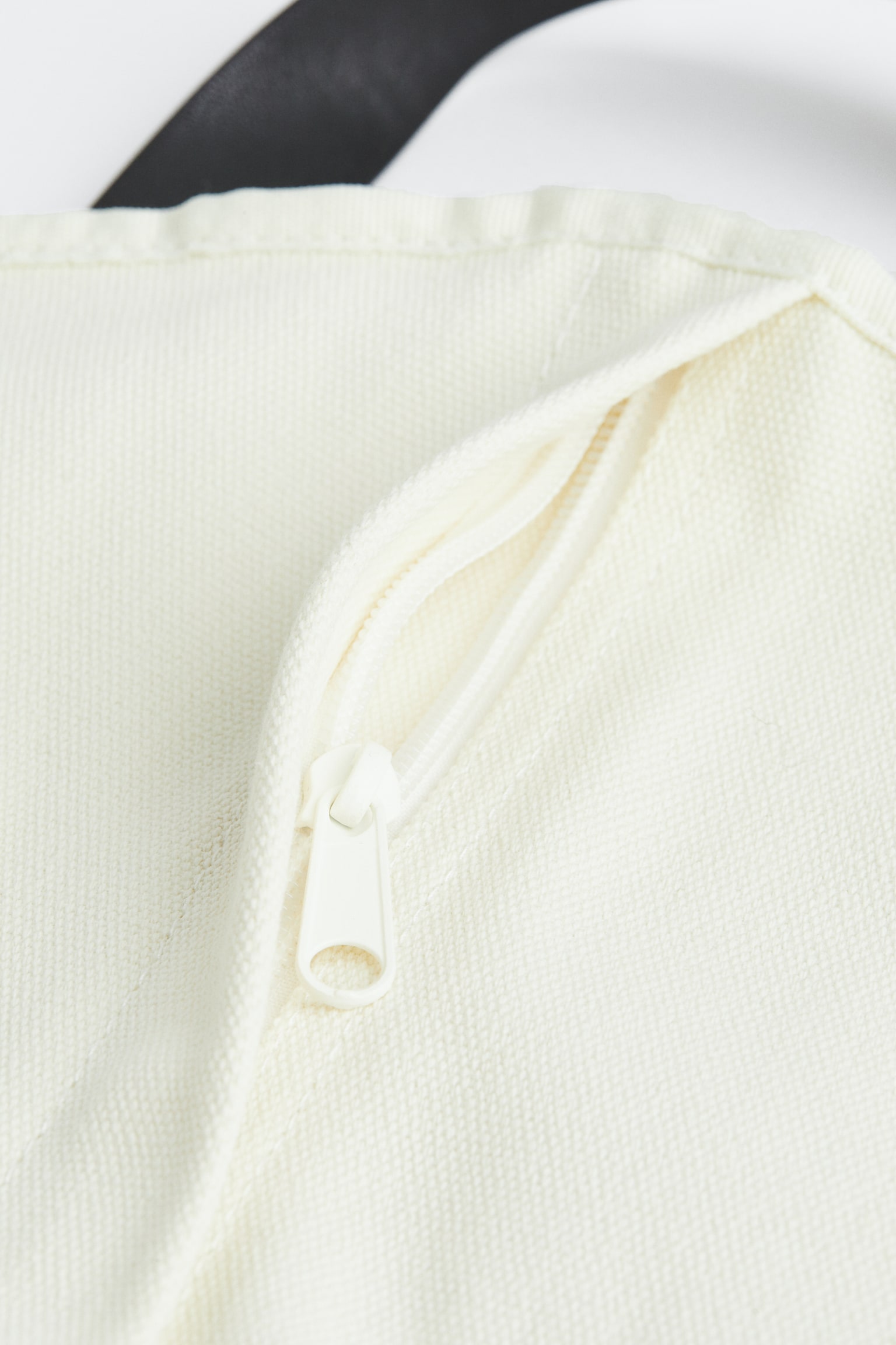Cotton canvas clothes cover - White - Home All | H&M GB