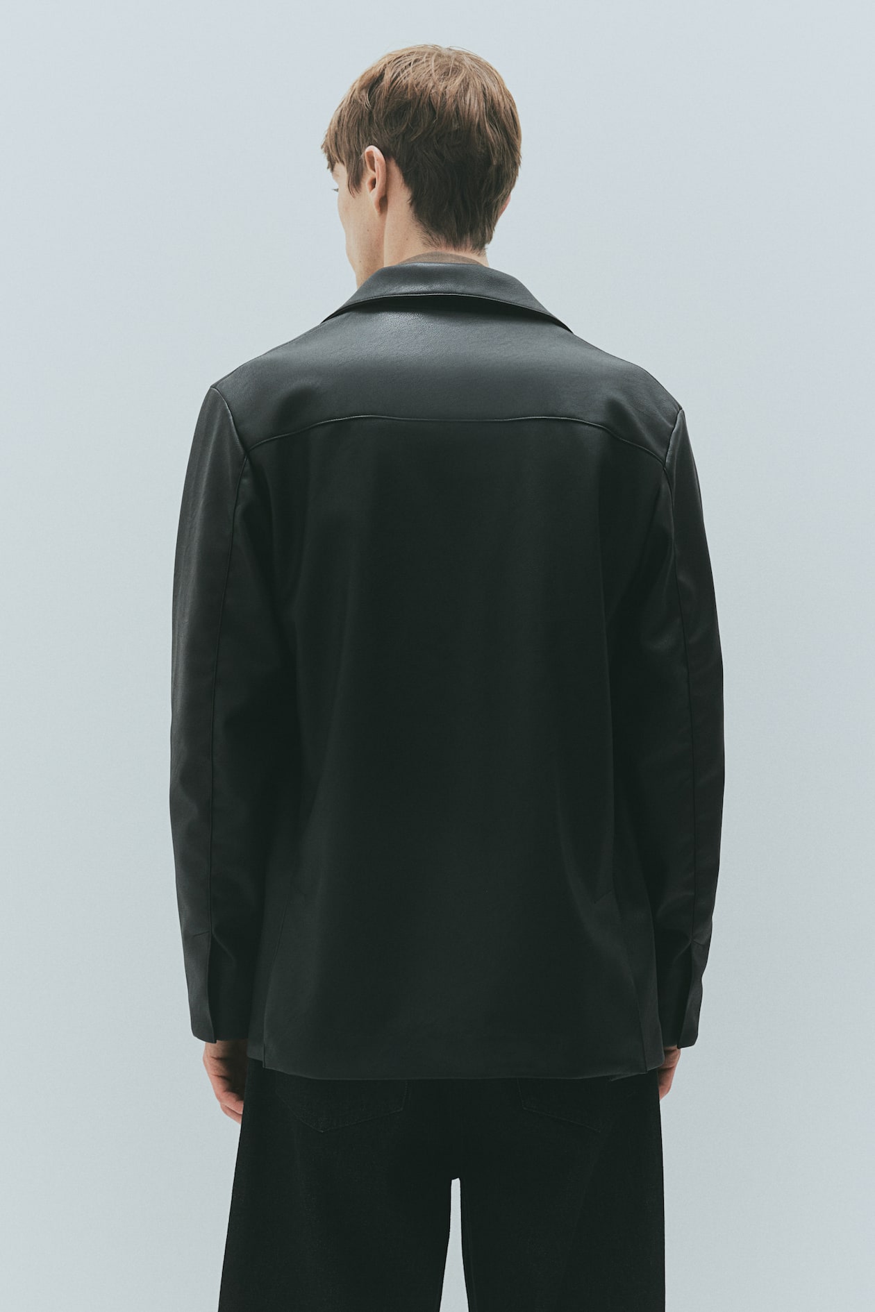 Regular Fit Coated shacket - Black - Men | H&M IN