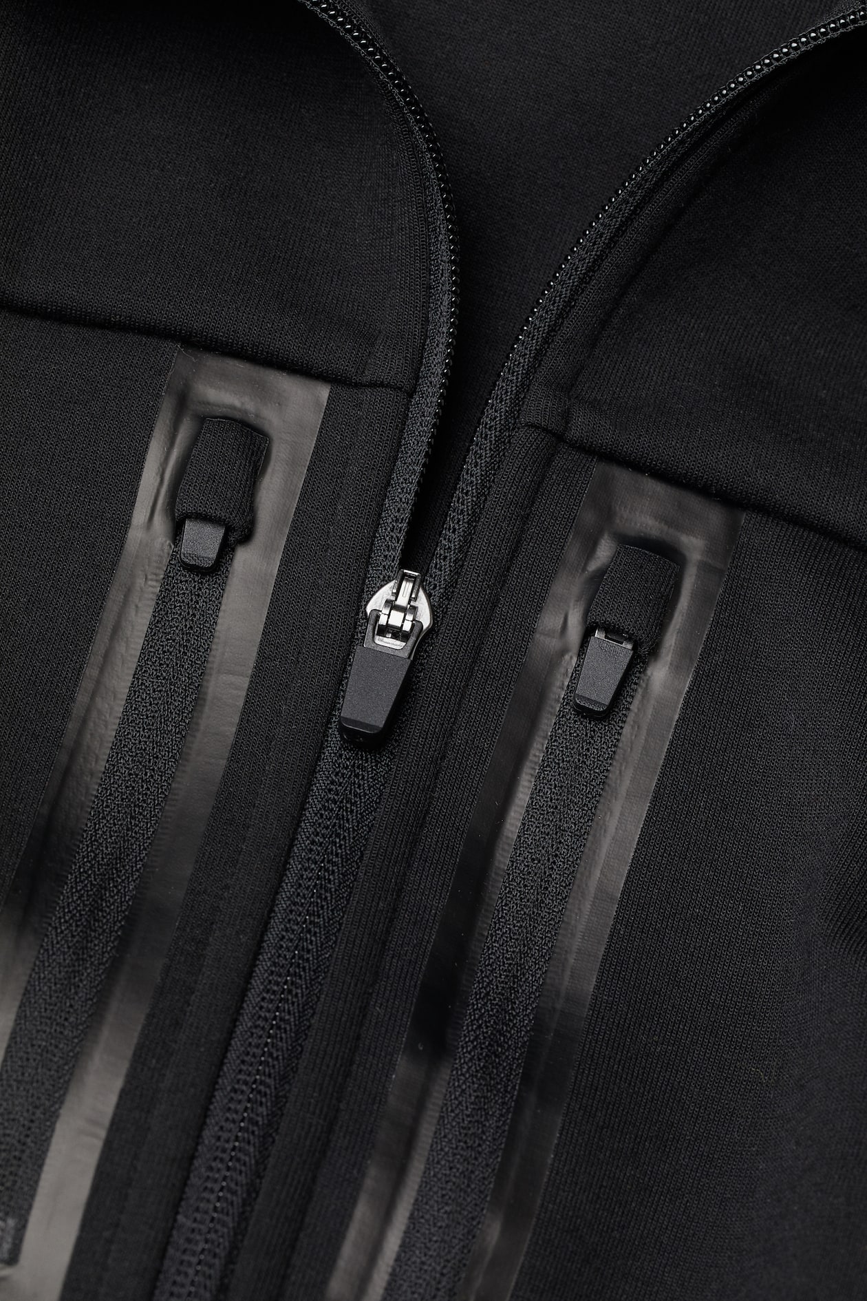 Sports Jacket - Long sleeve - Black - Men | H&M US