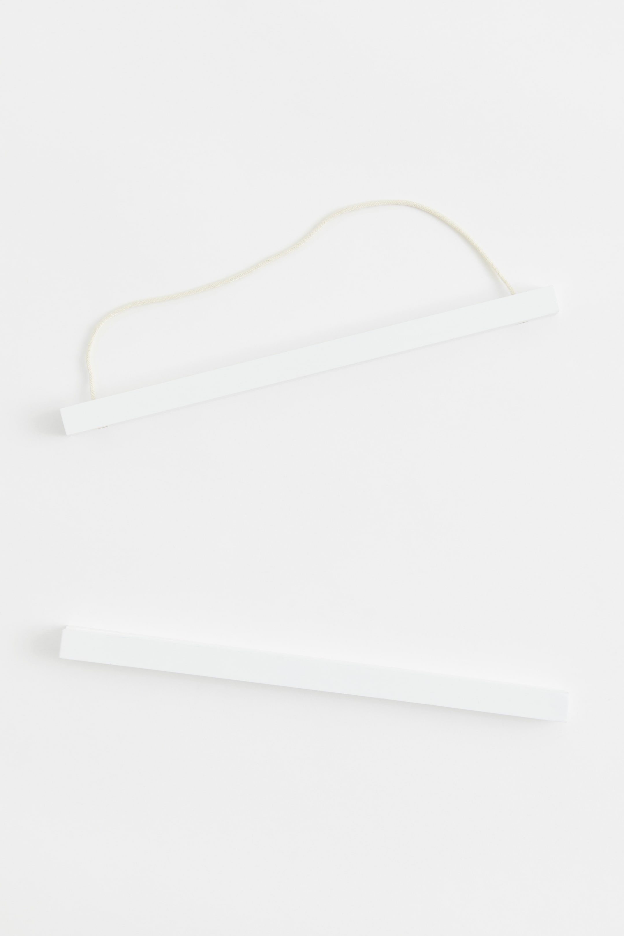 Small Wooden Frame Mount - White - Home All | H&M CA