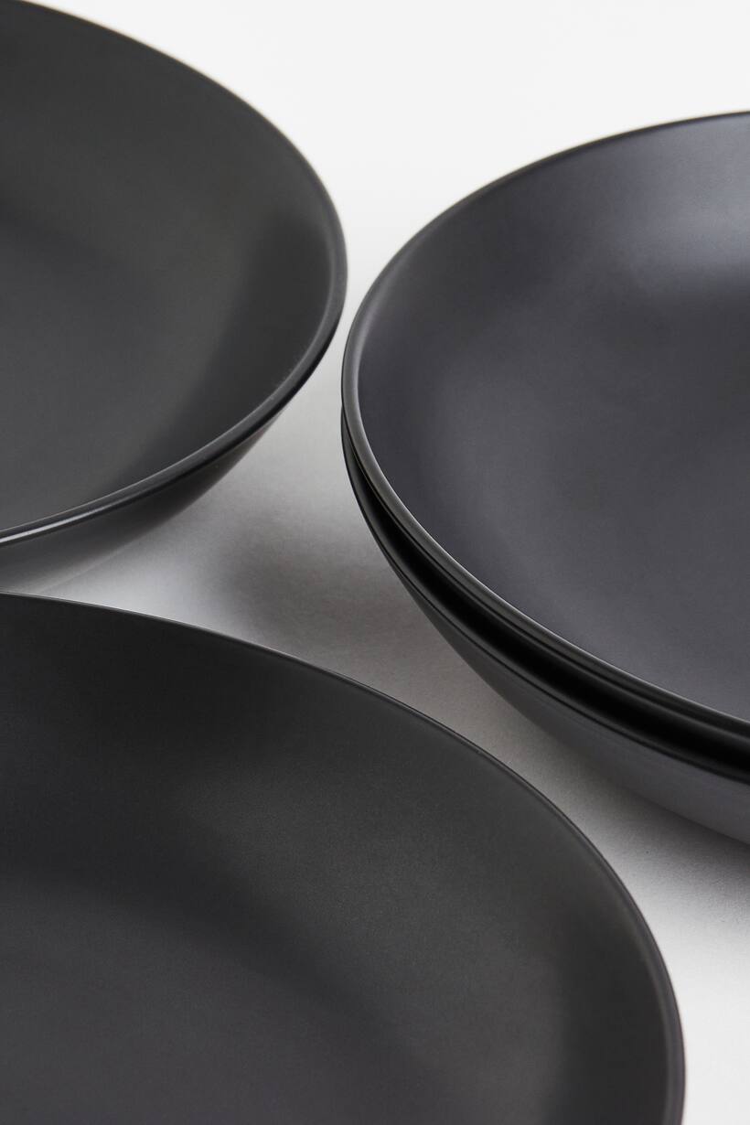 Black 4-pack Deep Porcelain Plates at H&M Home | H&M US