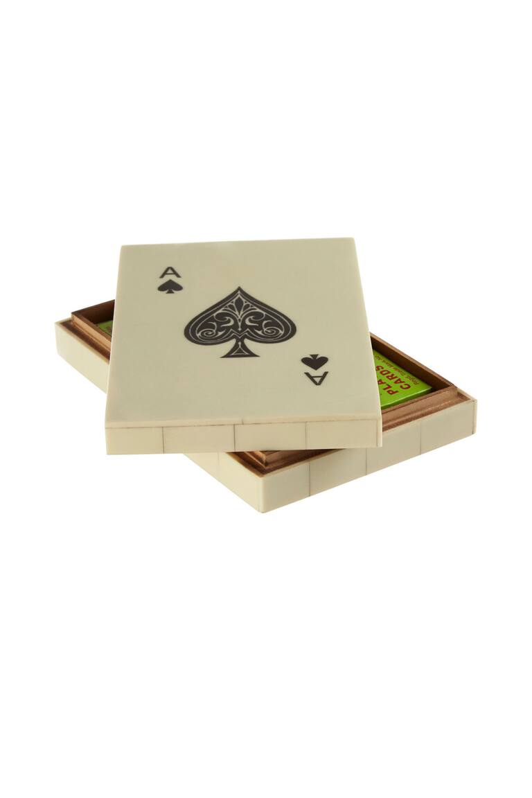White Churchill Card Game at H&M Home | H&M GB