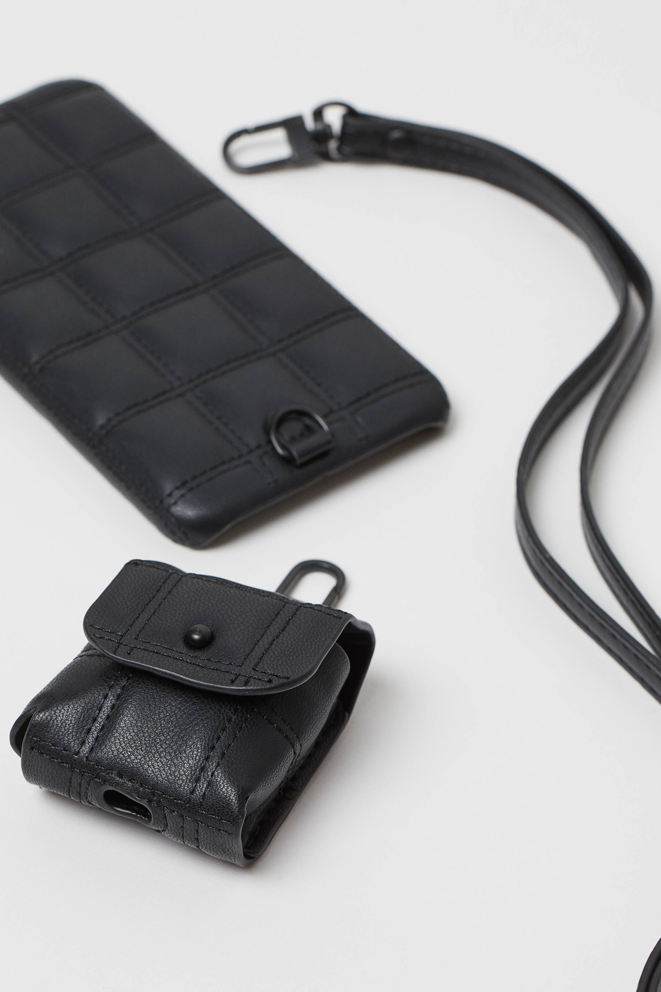 iPhone case and headphone case - Black - Ladies | H&M GB