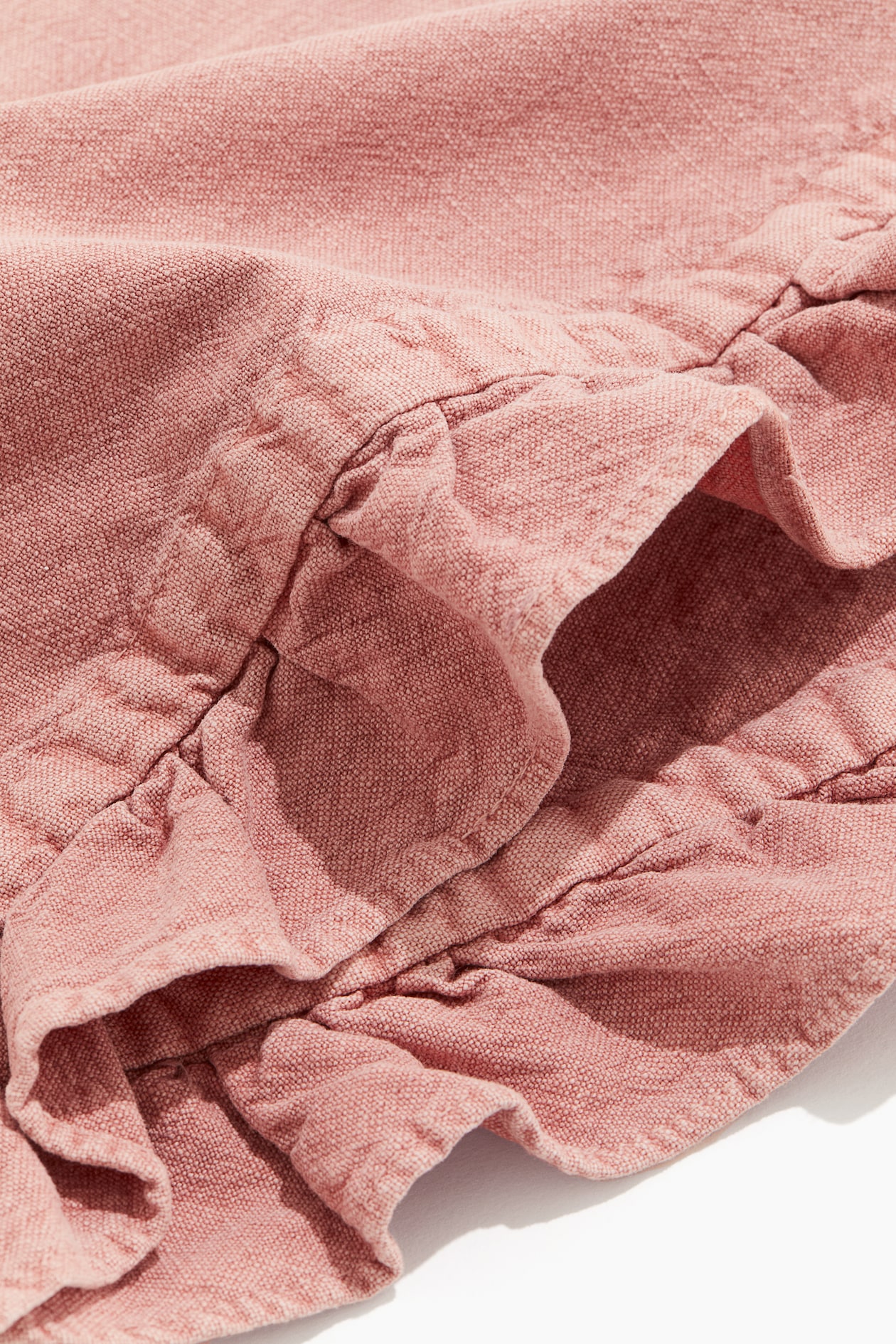 Light brick red 2-pack Ruffle-trimmed Placemats at H&M Home | H&M CA