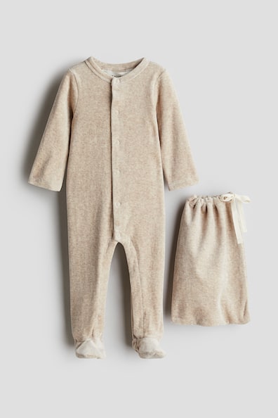 Velour sleepsuit gift set - Beige - Kids | H&M GB