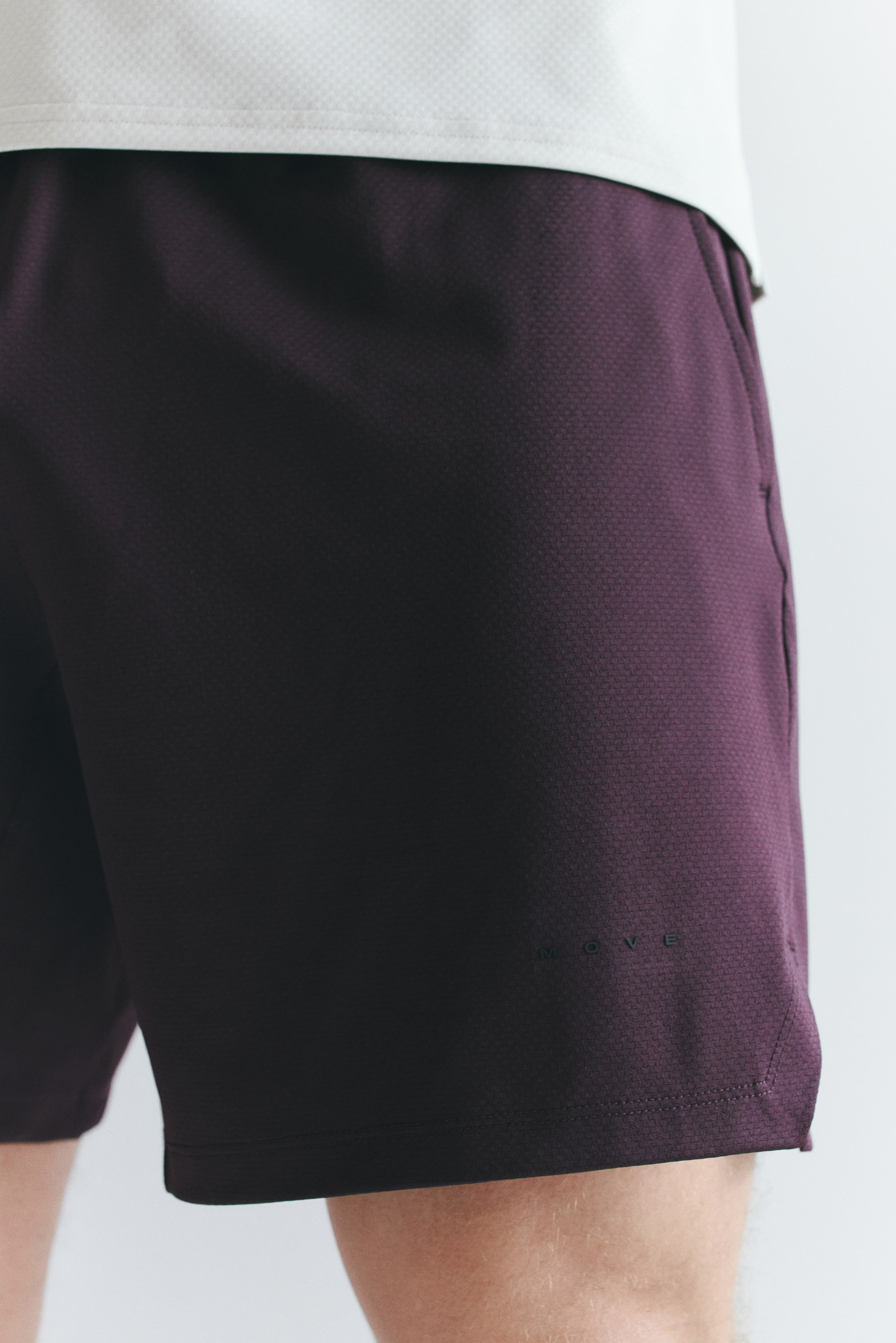 Men’s Dark plum Sports Shorts with DryMove™ | H&M US