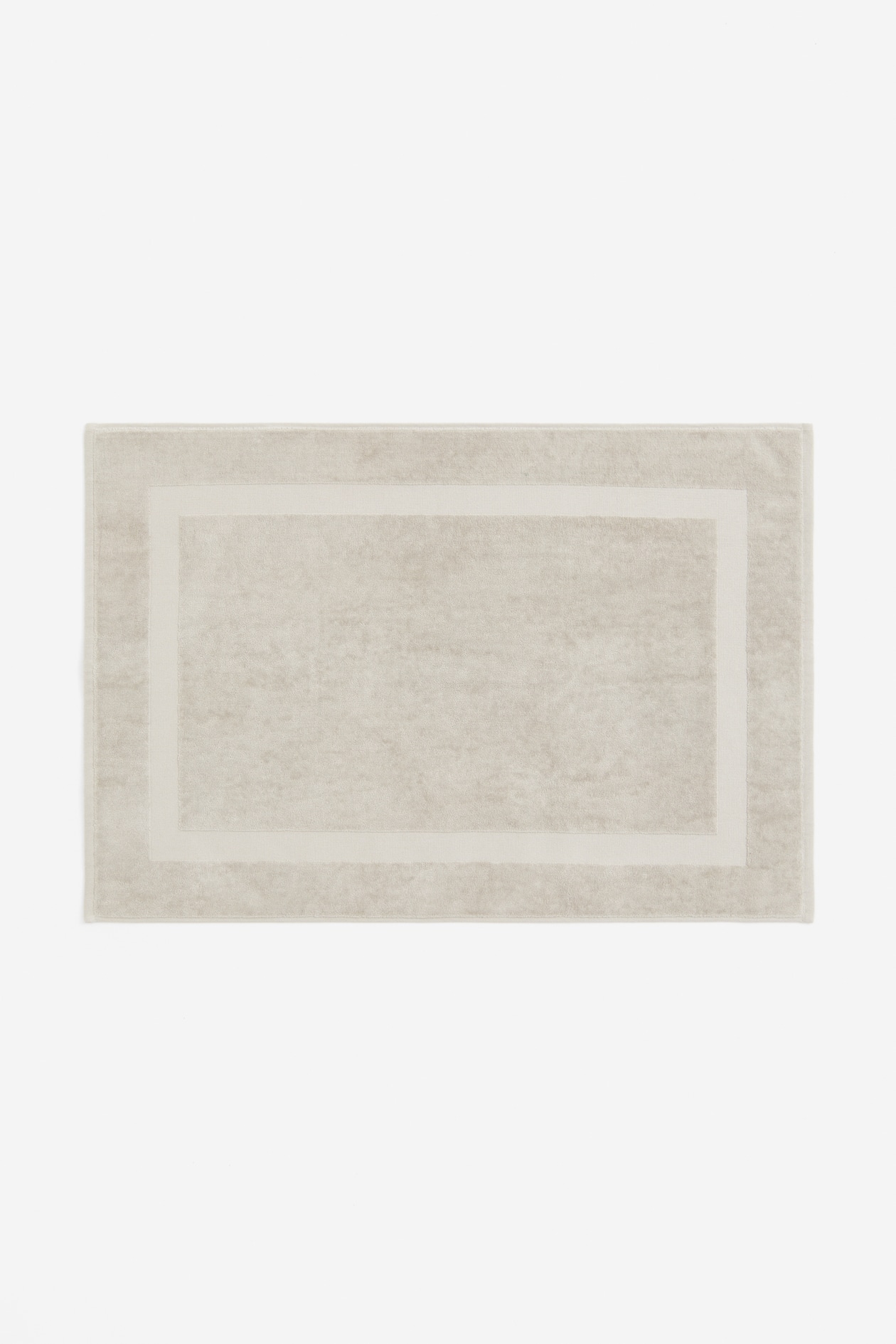 Light beige Velour bath mat at H&M Home | H&M GB