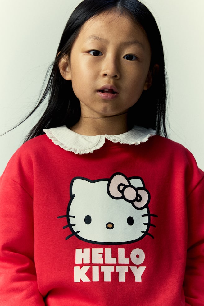 Red/Hello Kitty Printed Sweatshirt for kids | H&M CA