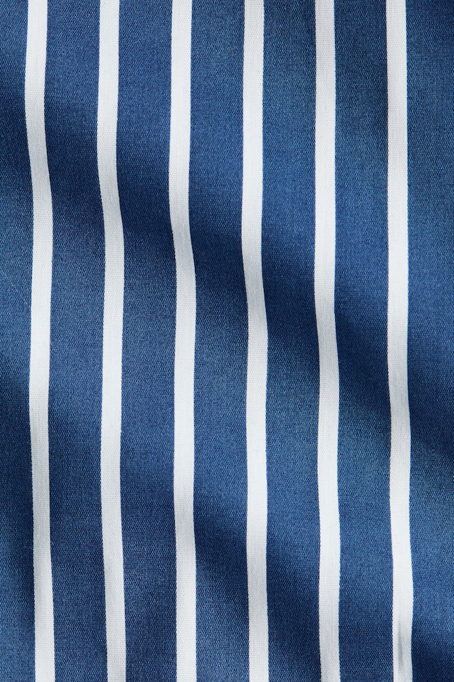 Camisa entallada - Azul oscuro/Rayado - Ladies | H&M MX