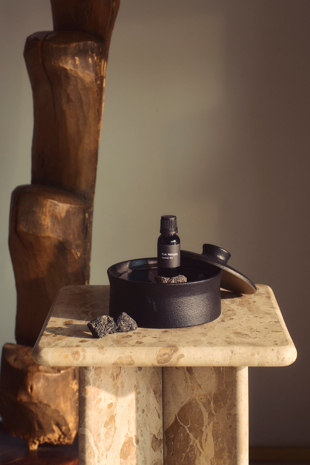 Lava-stone diffuser - Rich Mahogany - Home All | H&M IN