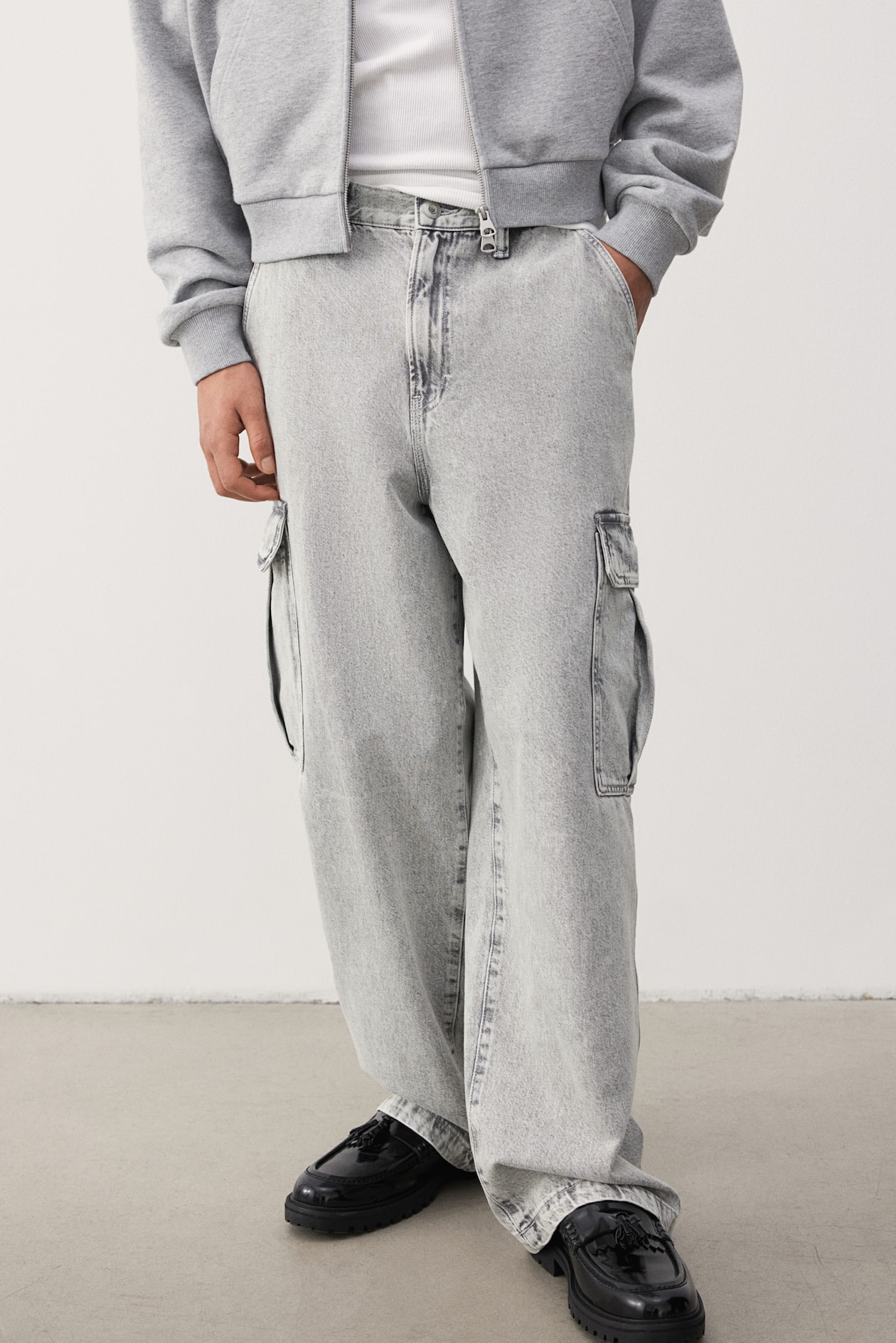 Men’s Pale denim gray Loose Cargo Jeans | H&M CA