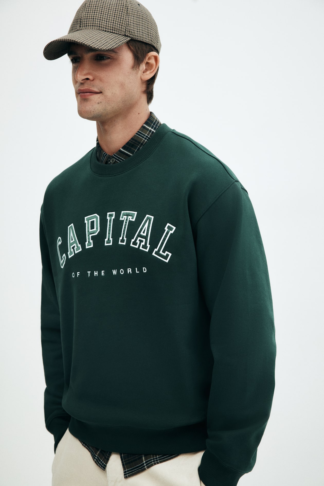 Loose Fit Sweatshirt - Forest green/Capital - Men | H&M