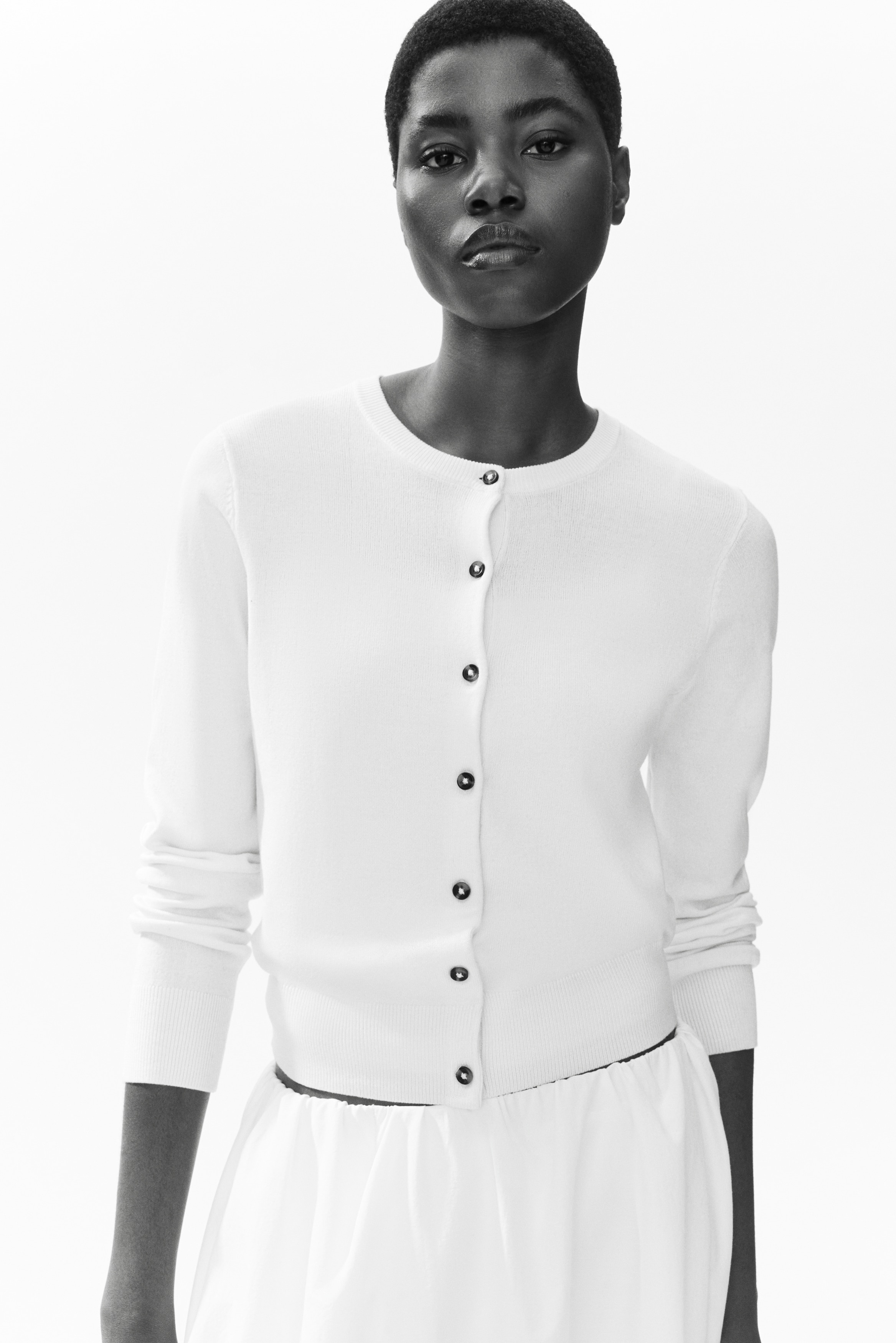 Gensere og cardigans til dame | Oversized og strikket | H&M NO