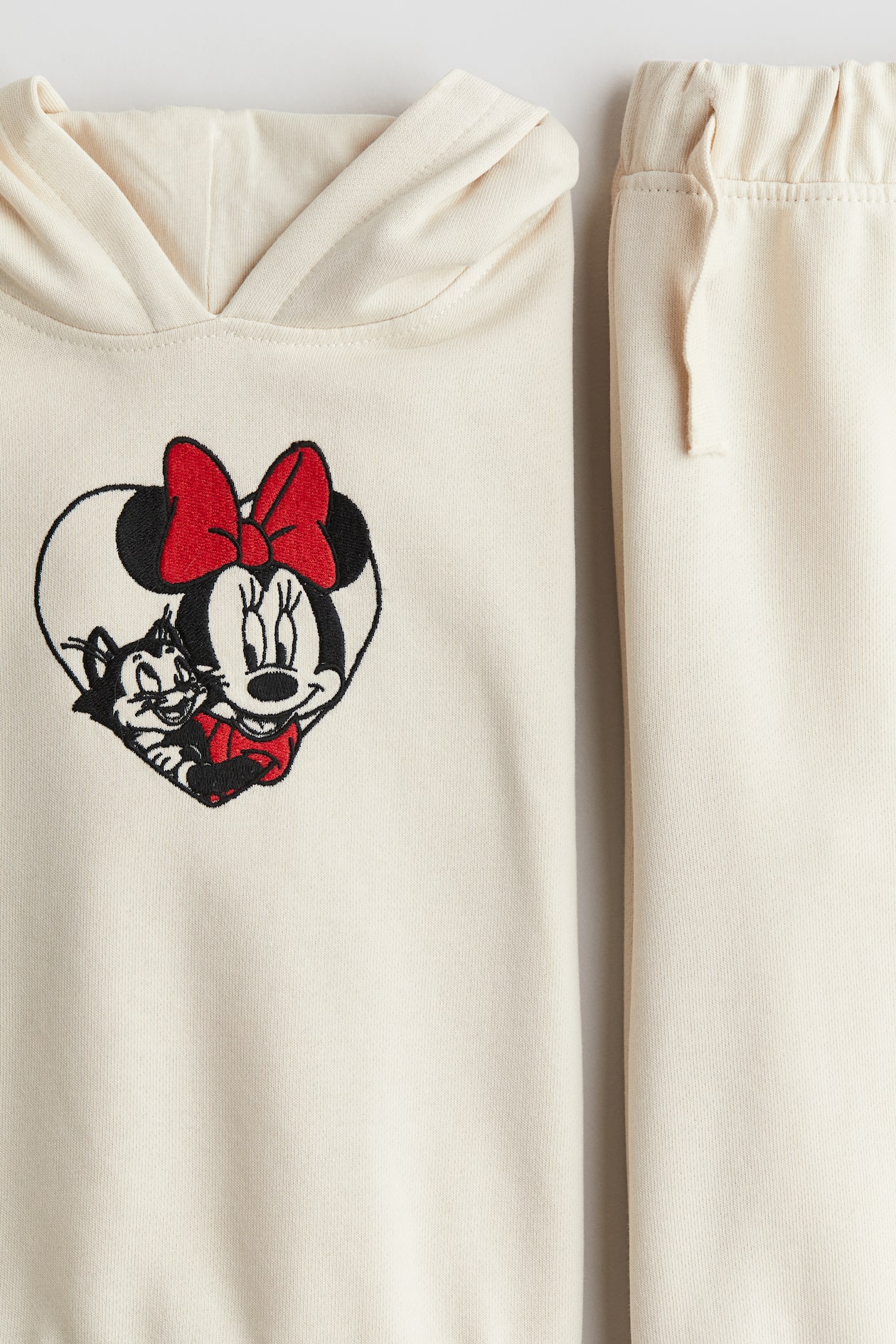 2-piece Sweatsuit - Light beige/Minnie Mouse - Kids | H&M US