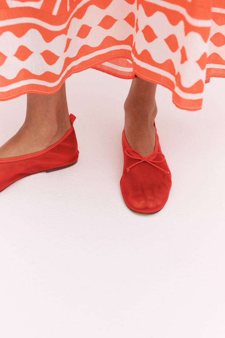 Mesh Ballet Flats - Bright red - Ladies | H&M US