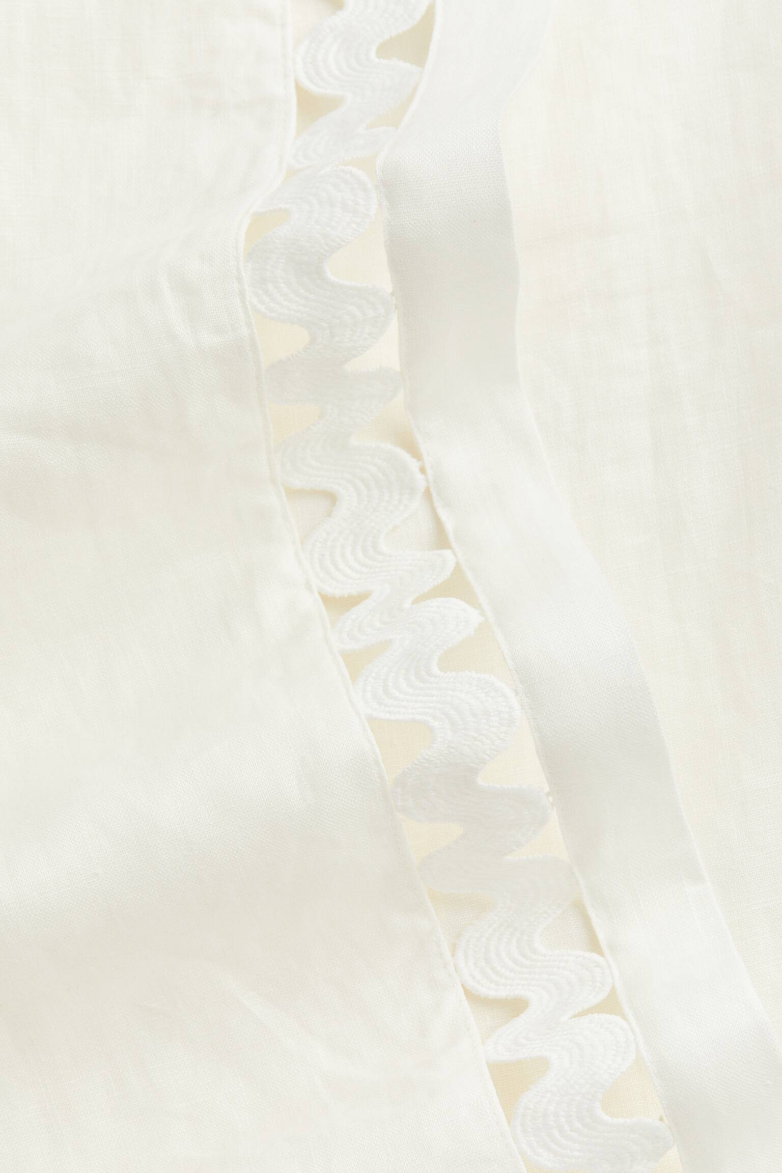 Ric-rac-trimmed linen skirt - White - Ladies | H&M GB