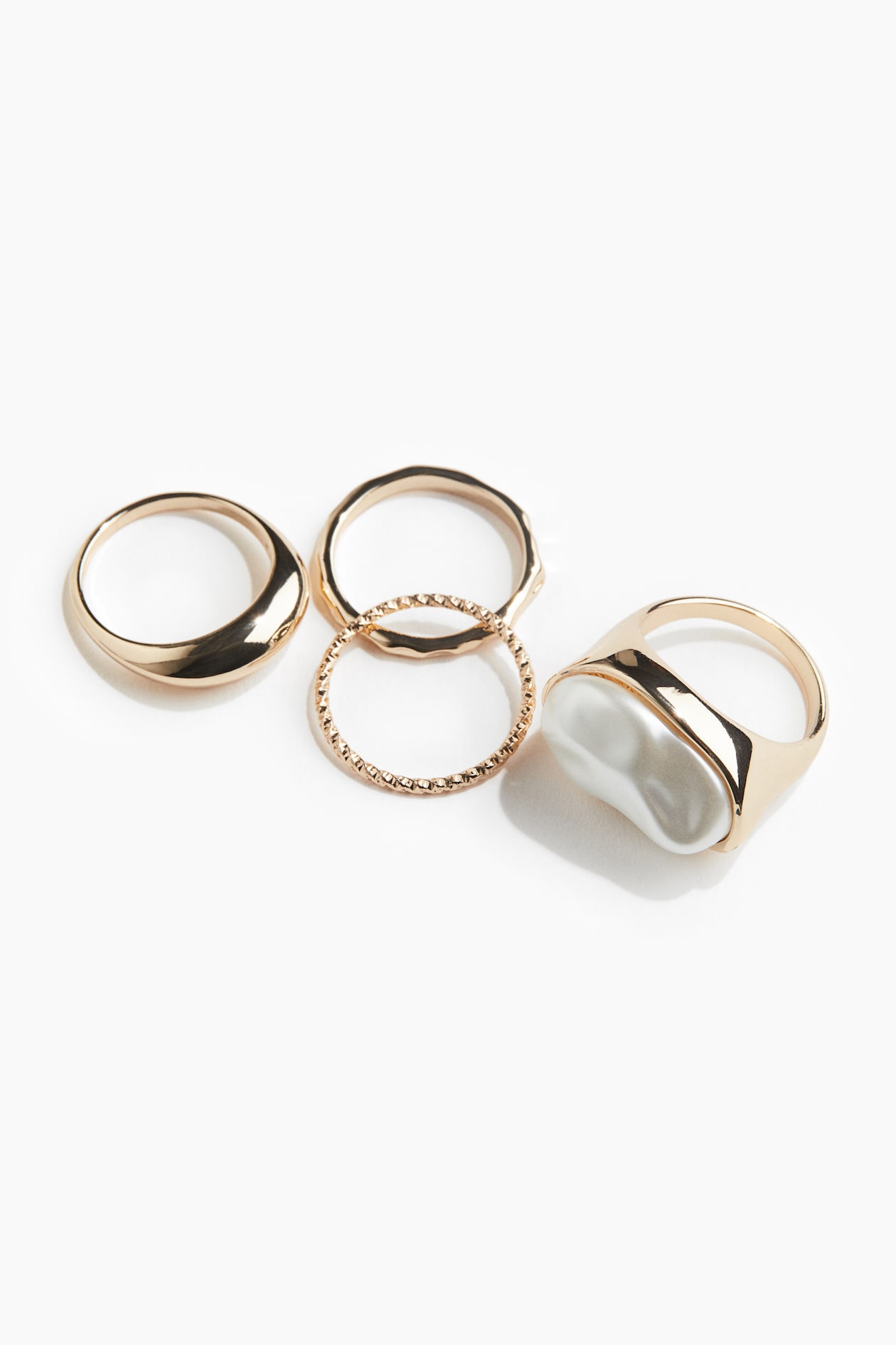 4-pack rings - Gold-coloured - Ladies | H&M IN