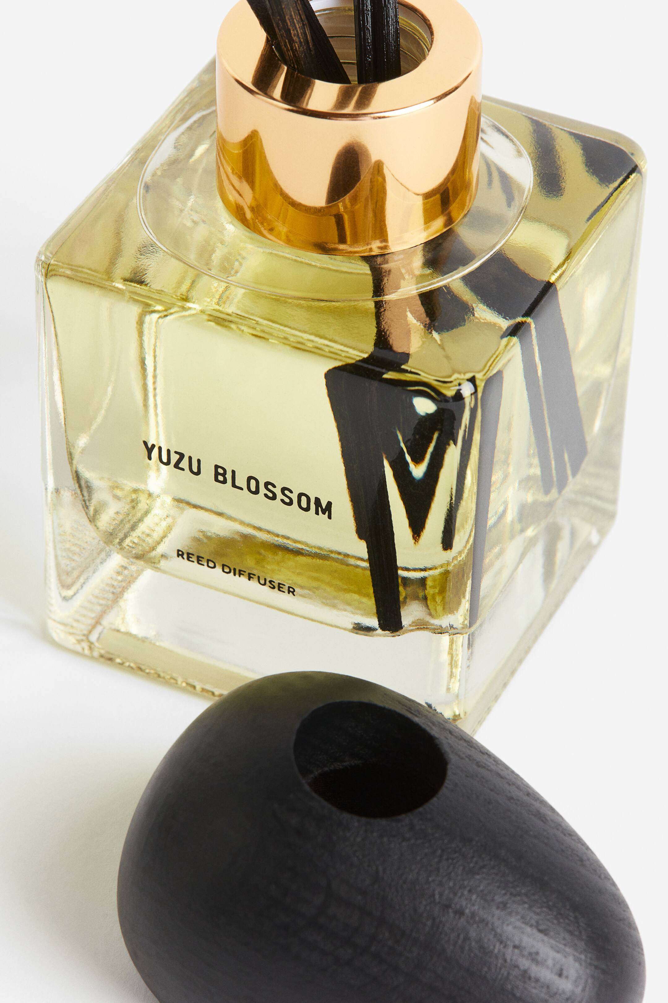 Reed diffuser - Black/Yuzu Blossom - Home All | H&M IE