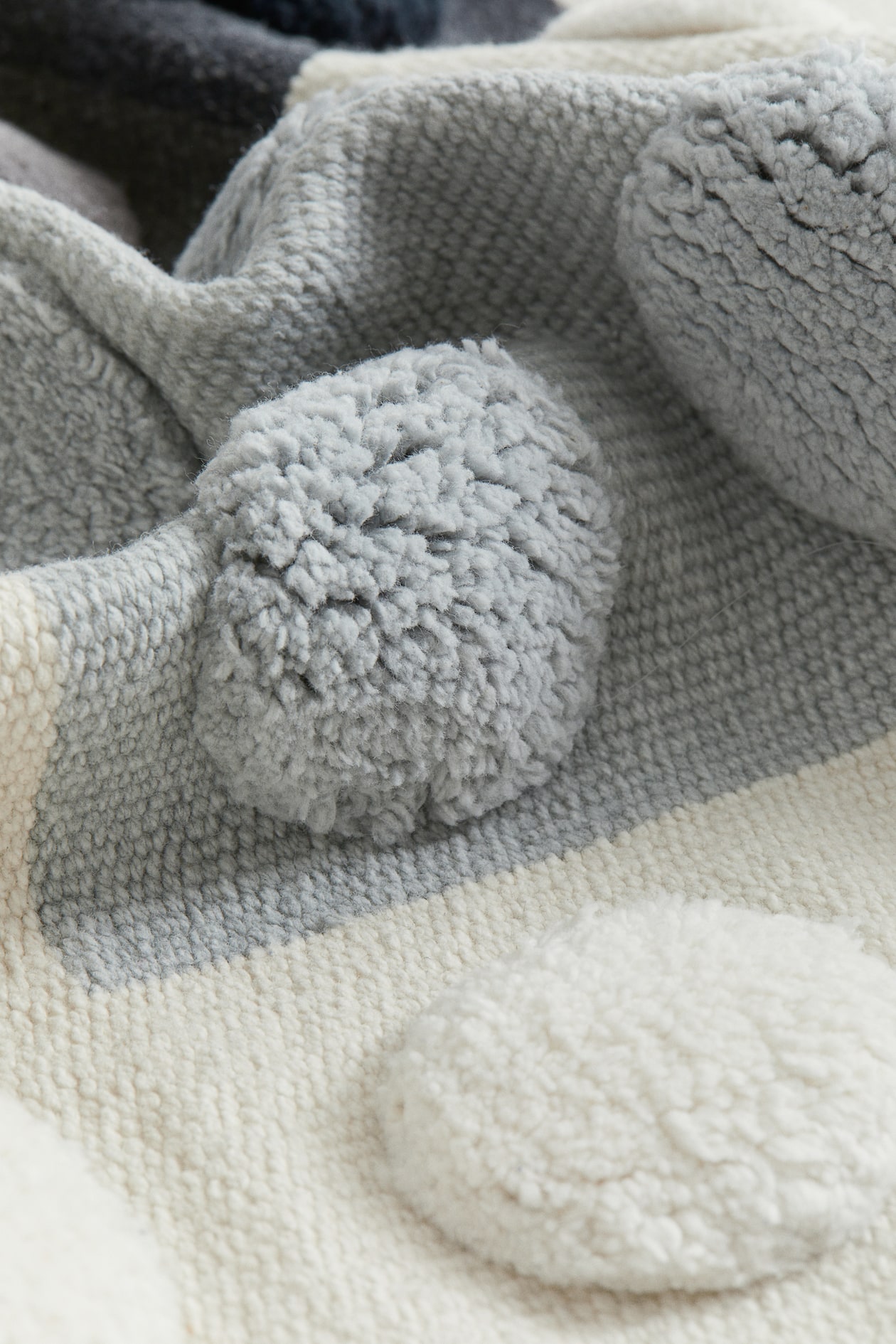 White/LEGO Canvas Rug at H&M Home | H&M CA