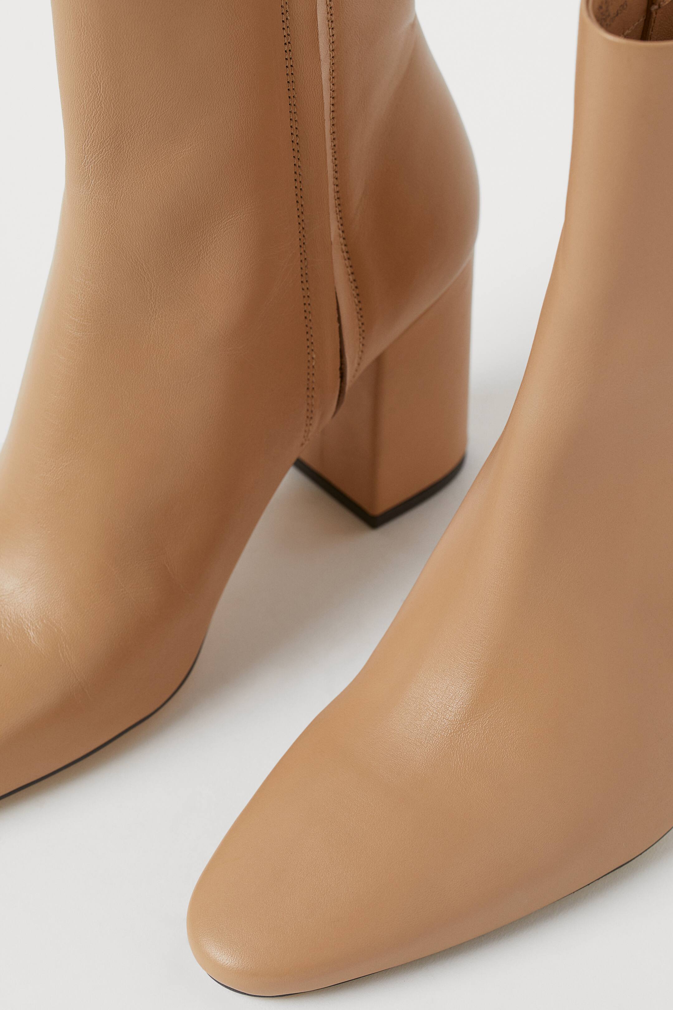 Botins em pele - Saltos altos - Bege - SENHORA | H&M PT