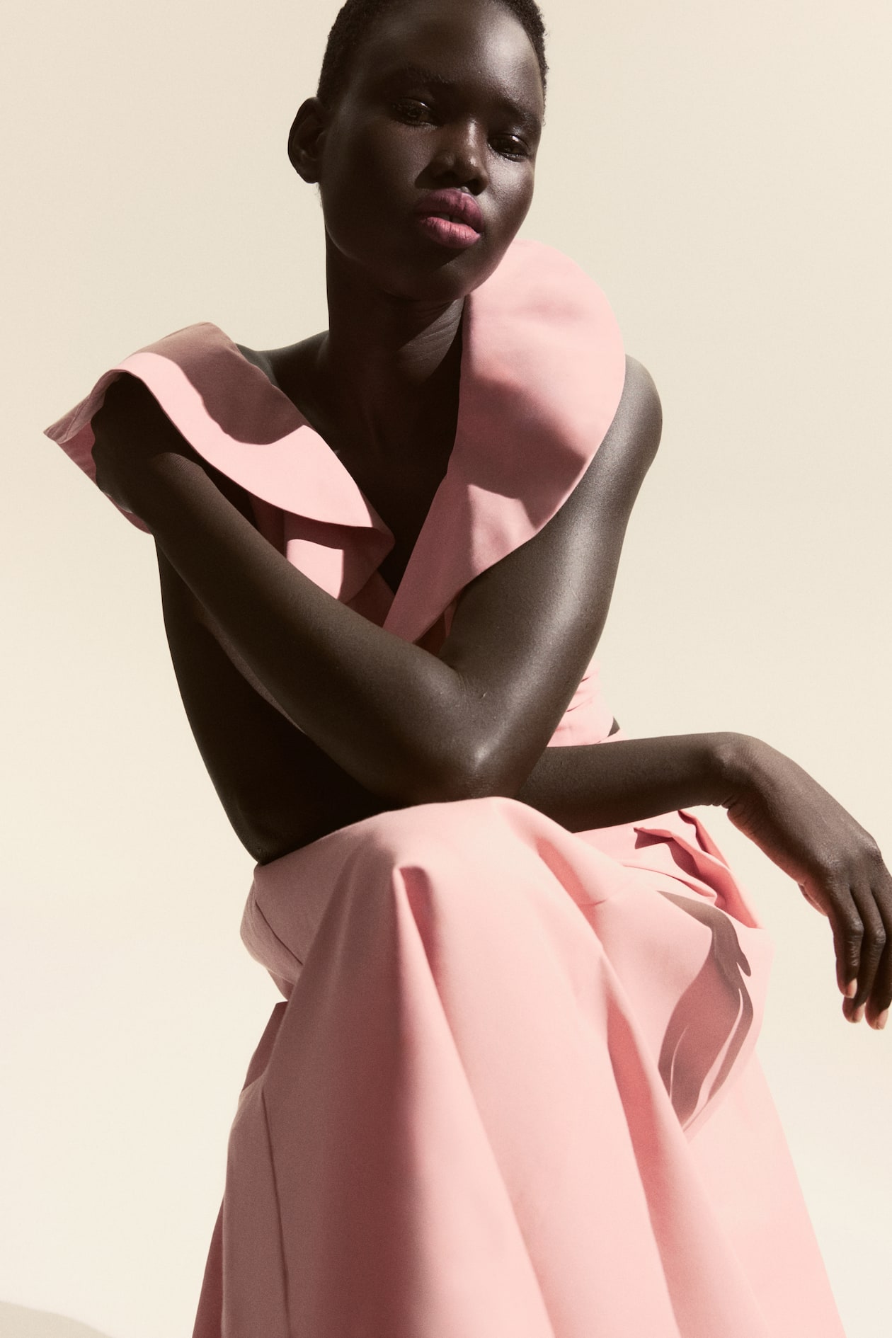 Women's Light pink Flounce-trimmed top | H&M GB