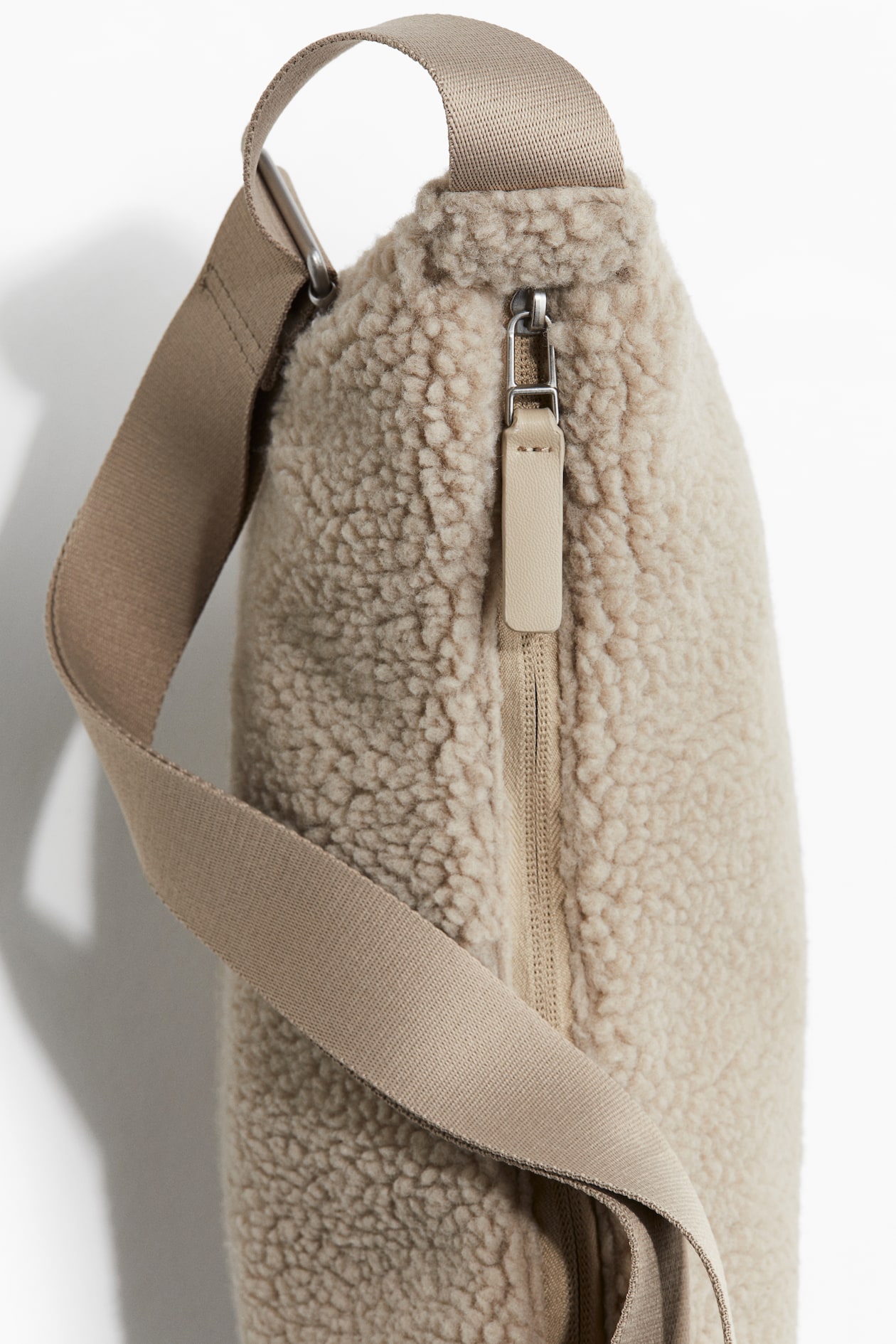 Teddy crossbody bag - Beige - Men | H&M IN