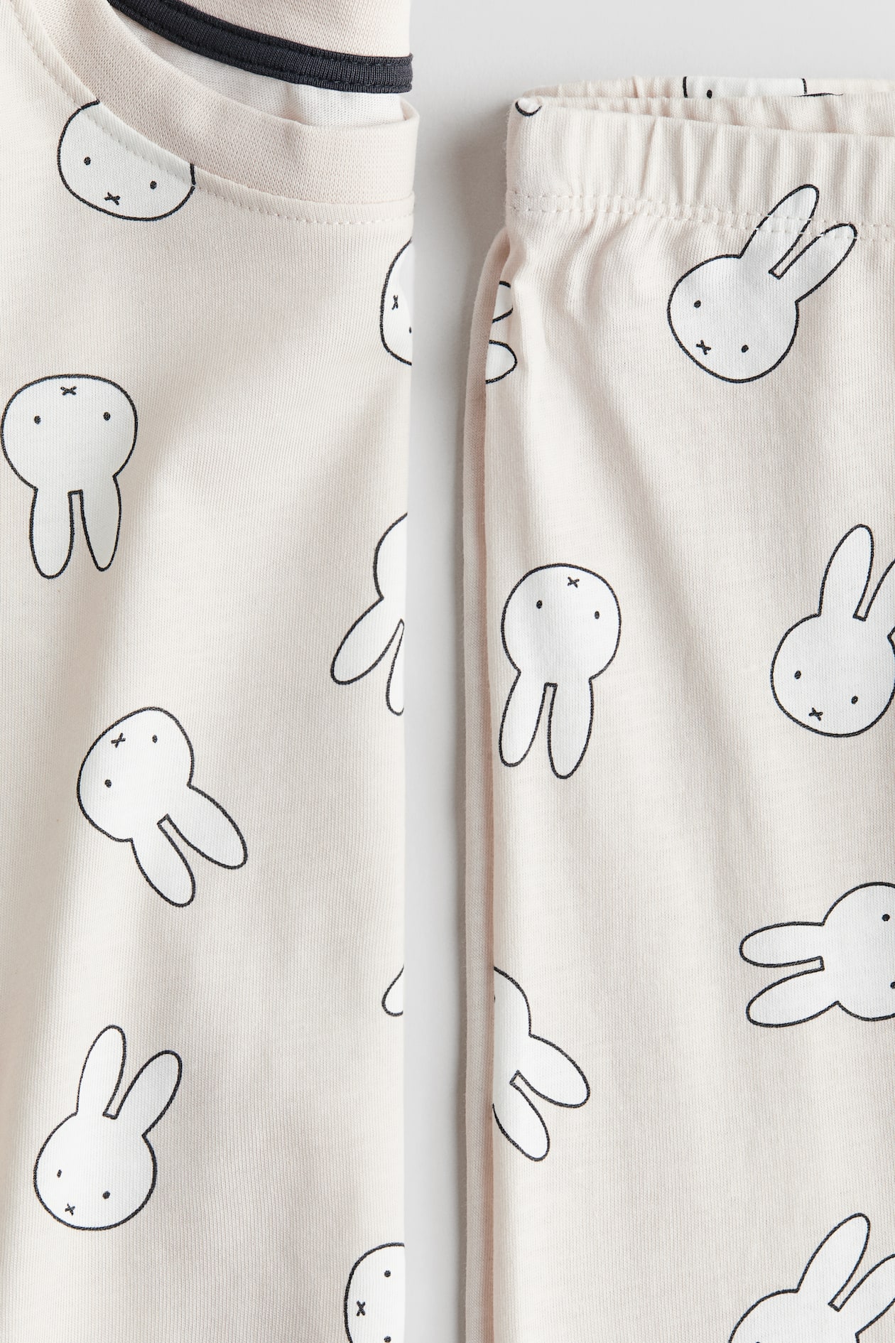 Light beige/Miffy Printed pyjamas for kids | H&M GB