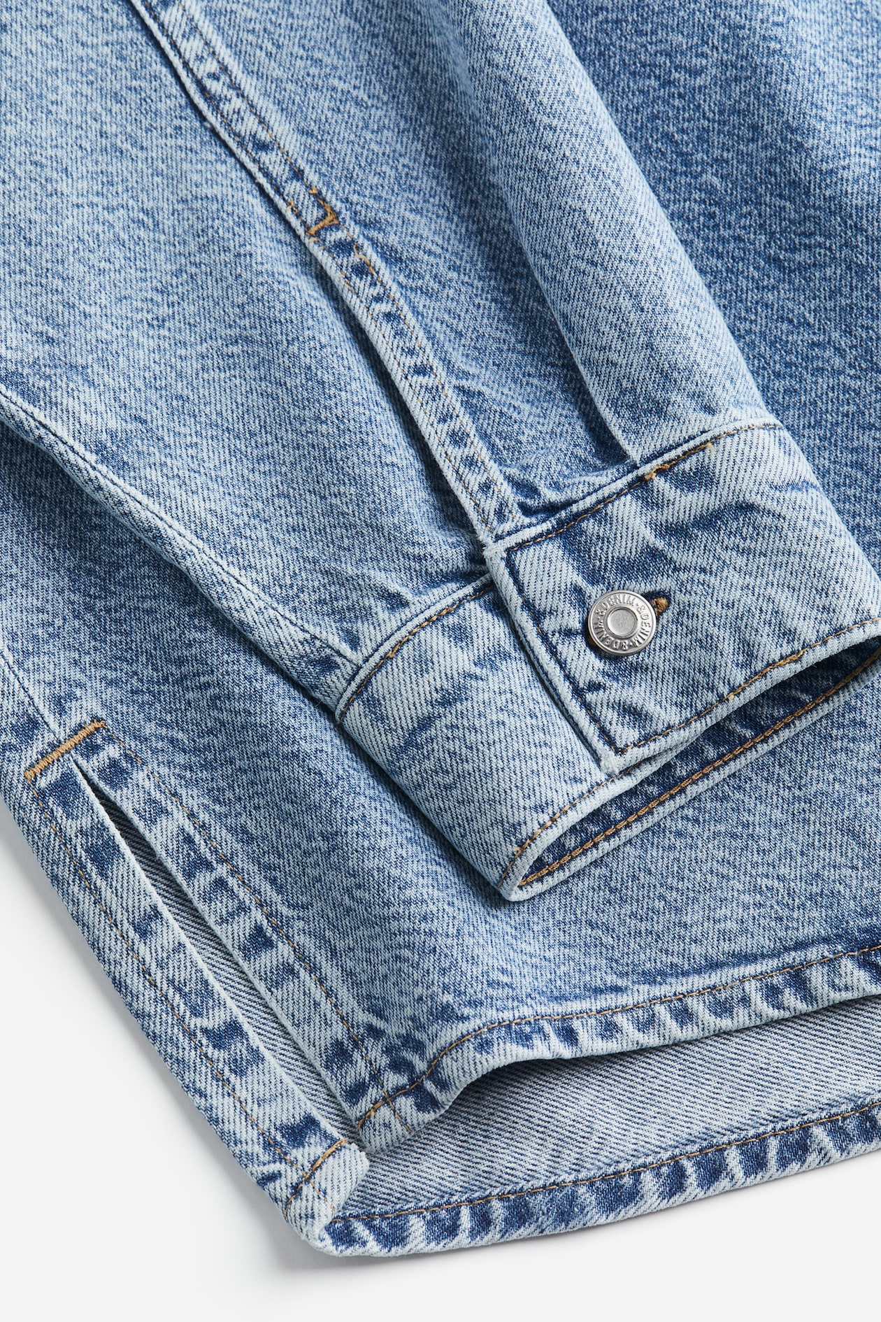 Women's Light denim blue Feather Soft Denim Shirt | H&M US