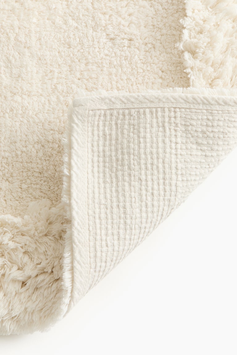 Tufted Cotton Bath Mat - White - Home All | H&M US