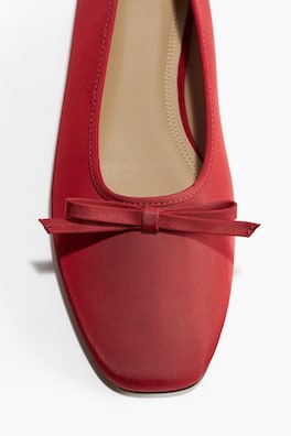 Women's Red Bow-Detail Ballet Flats | H&M CA