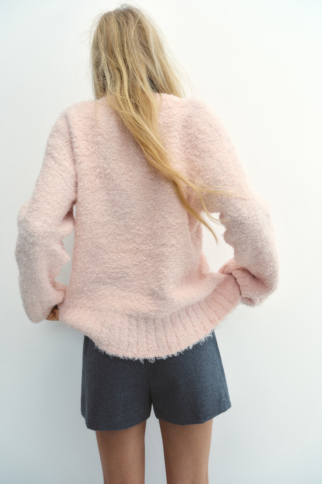 Women's Light dusty pink Fluffy-Knit Sweater | H&M CA