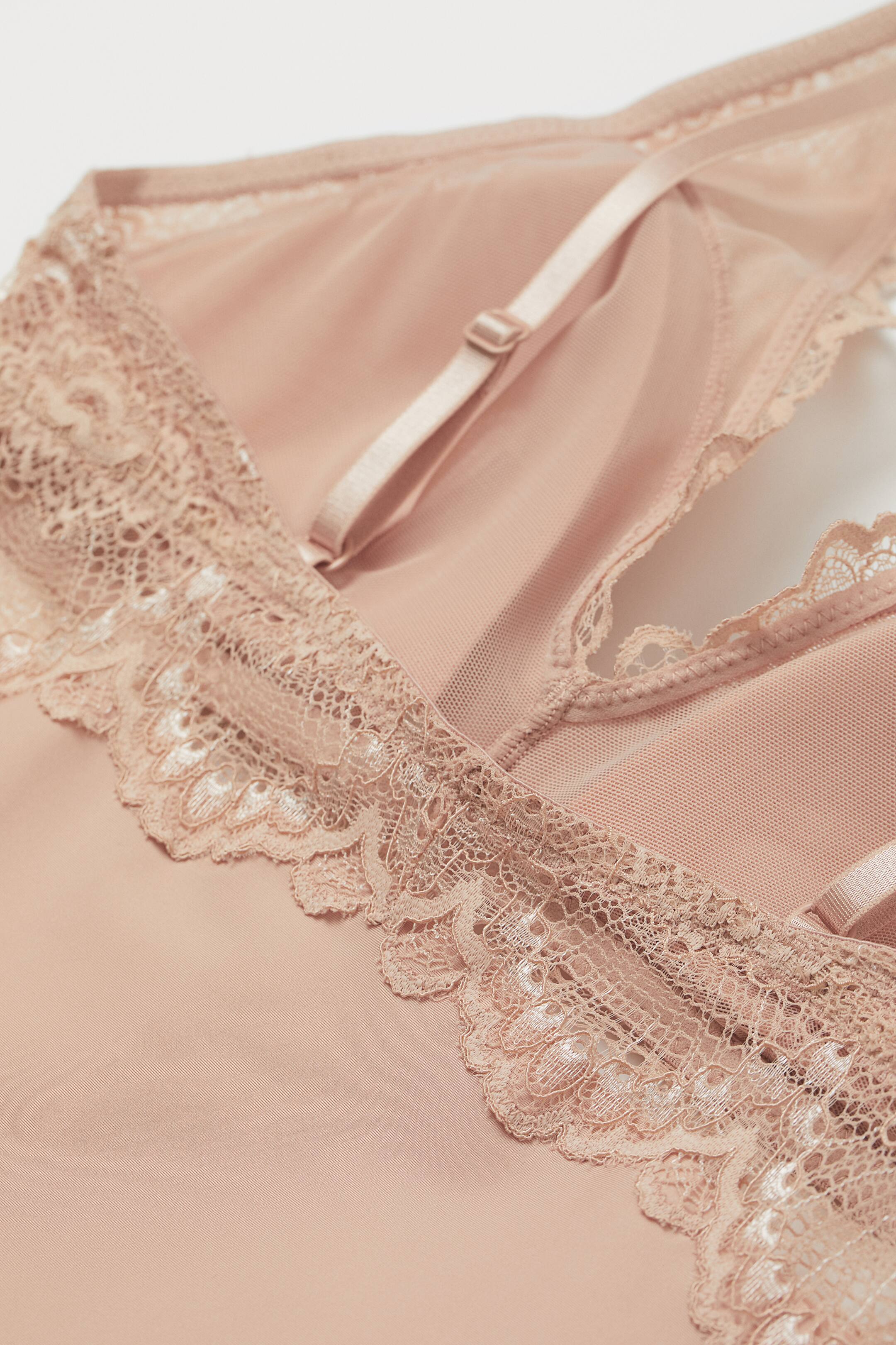 Light shaping lace body - Powder beige - Ladies | H&M GB